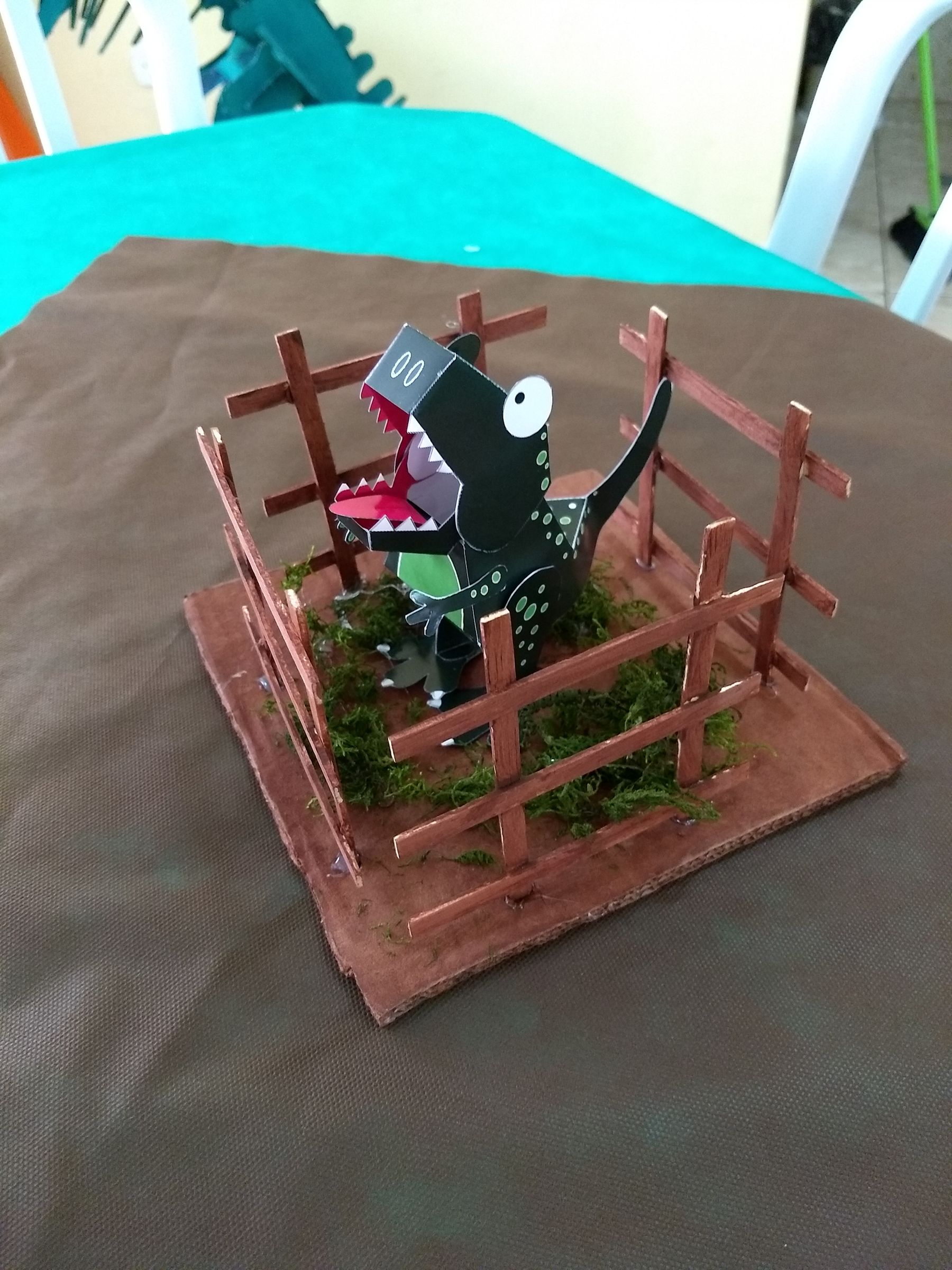 Poseable Paper T. Rex : 11 Steps (with Pictures) - Instructables