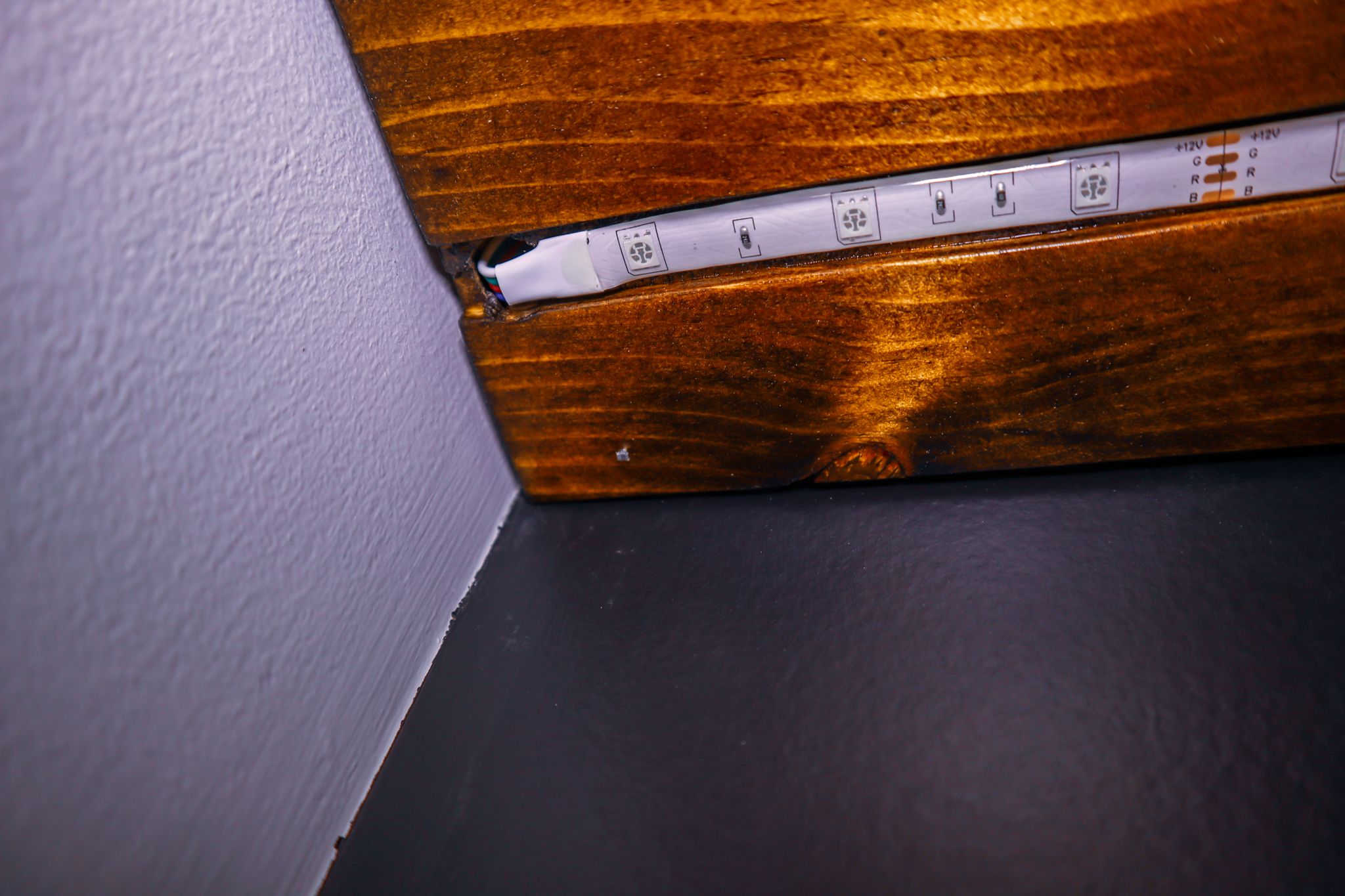 LED Floating Shelf - DIY : 10 Steps (with Pictures) - Instructables