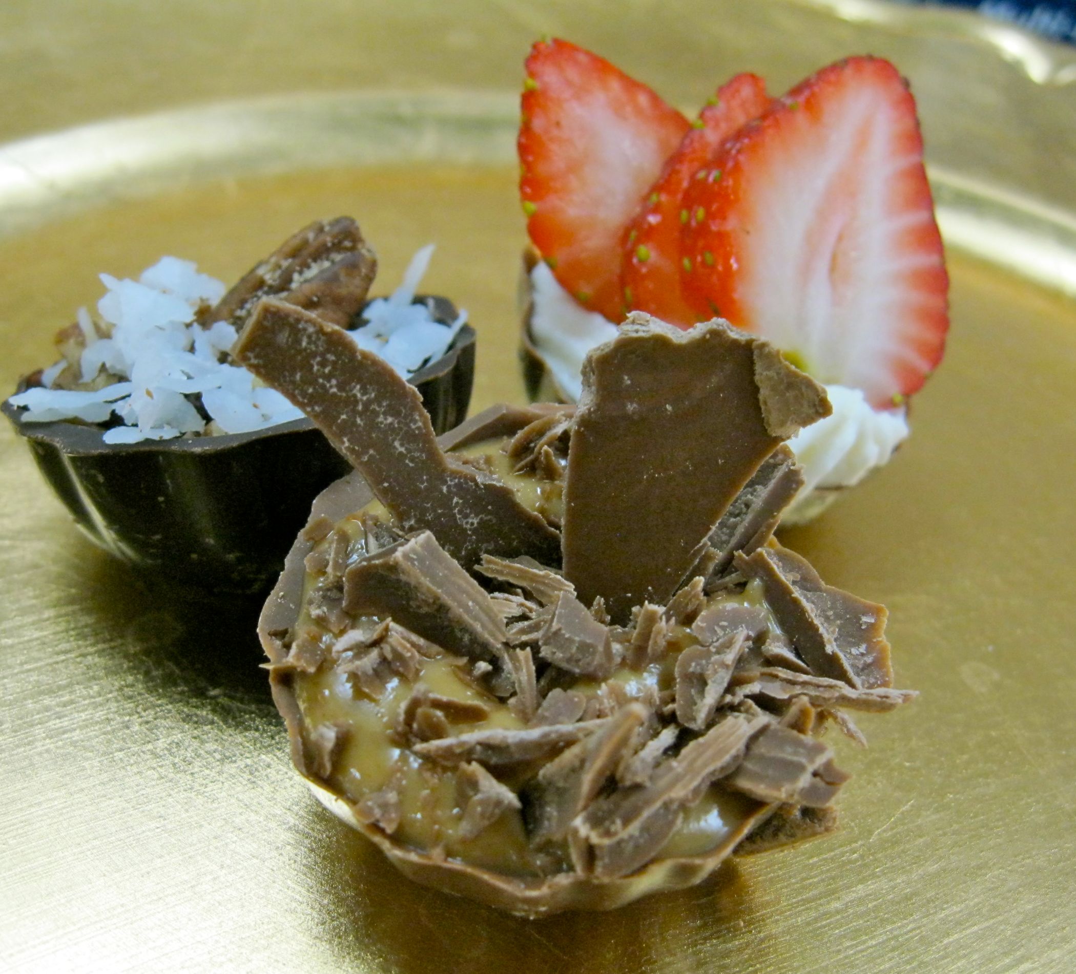 Decadent Chocolate Truffle Dessert Shells : 6 Steps (with Pictures ...