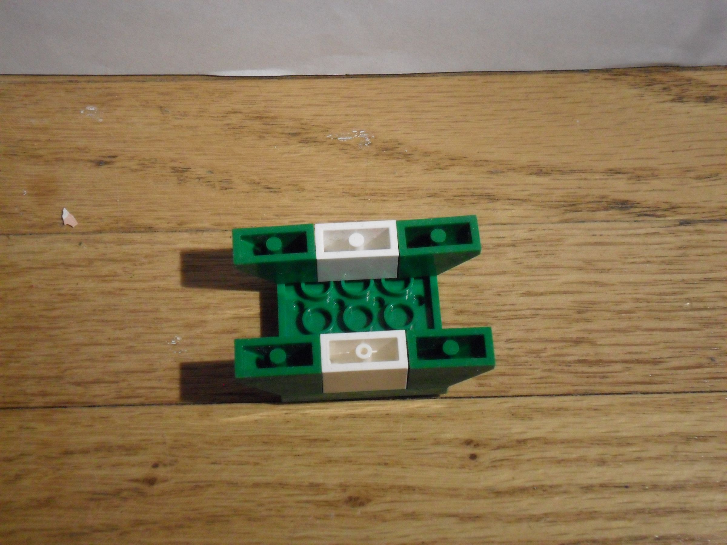 Lego Minifigure Throne : 5 Steps - Instructables