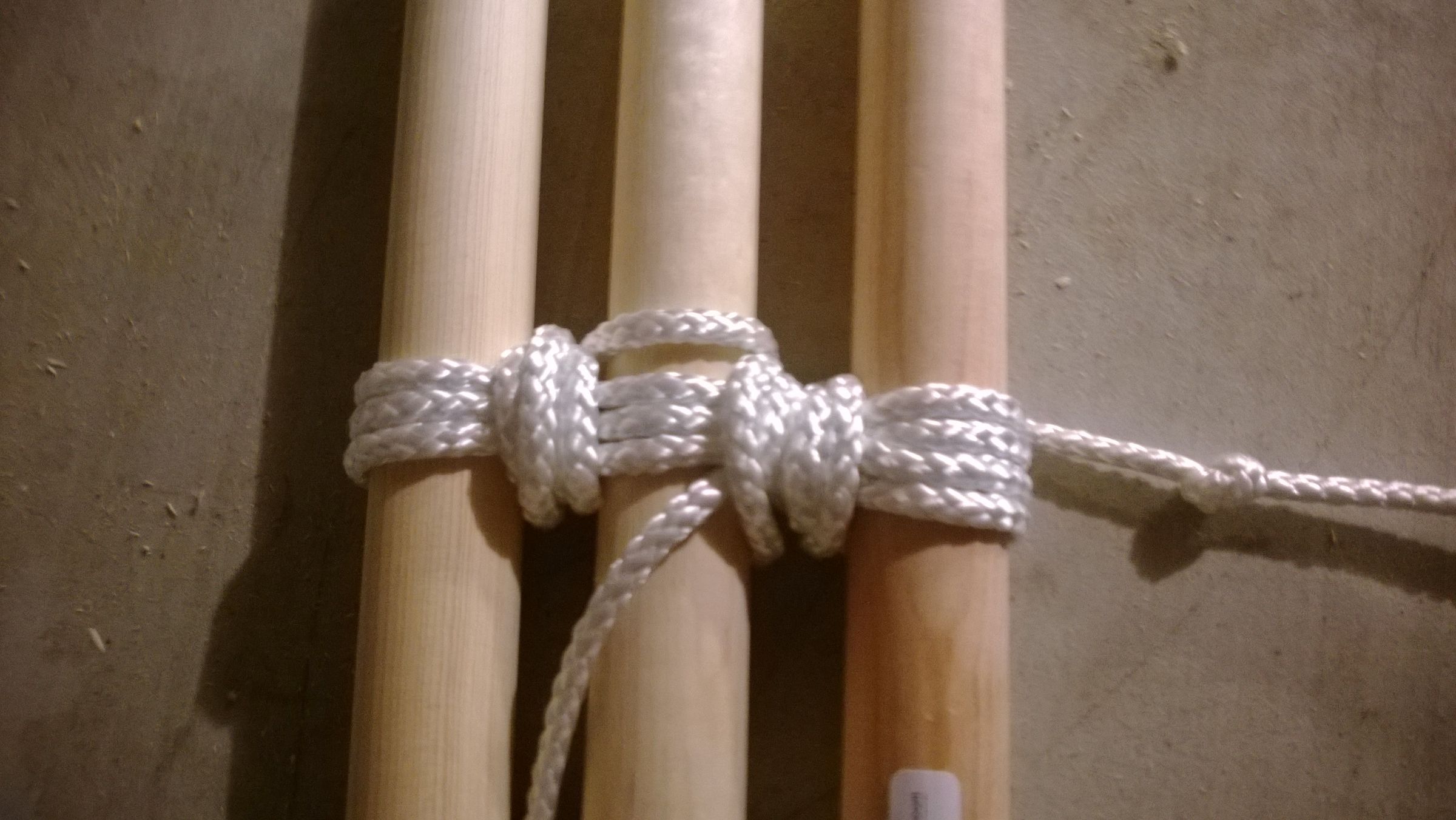 How to Build a Wilderness Survival Tripod : 5 Steps - Instructables