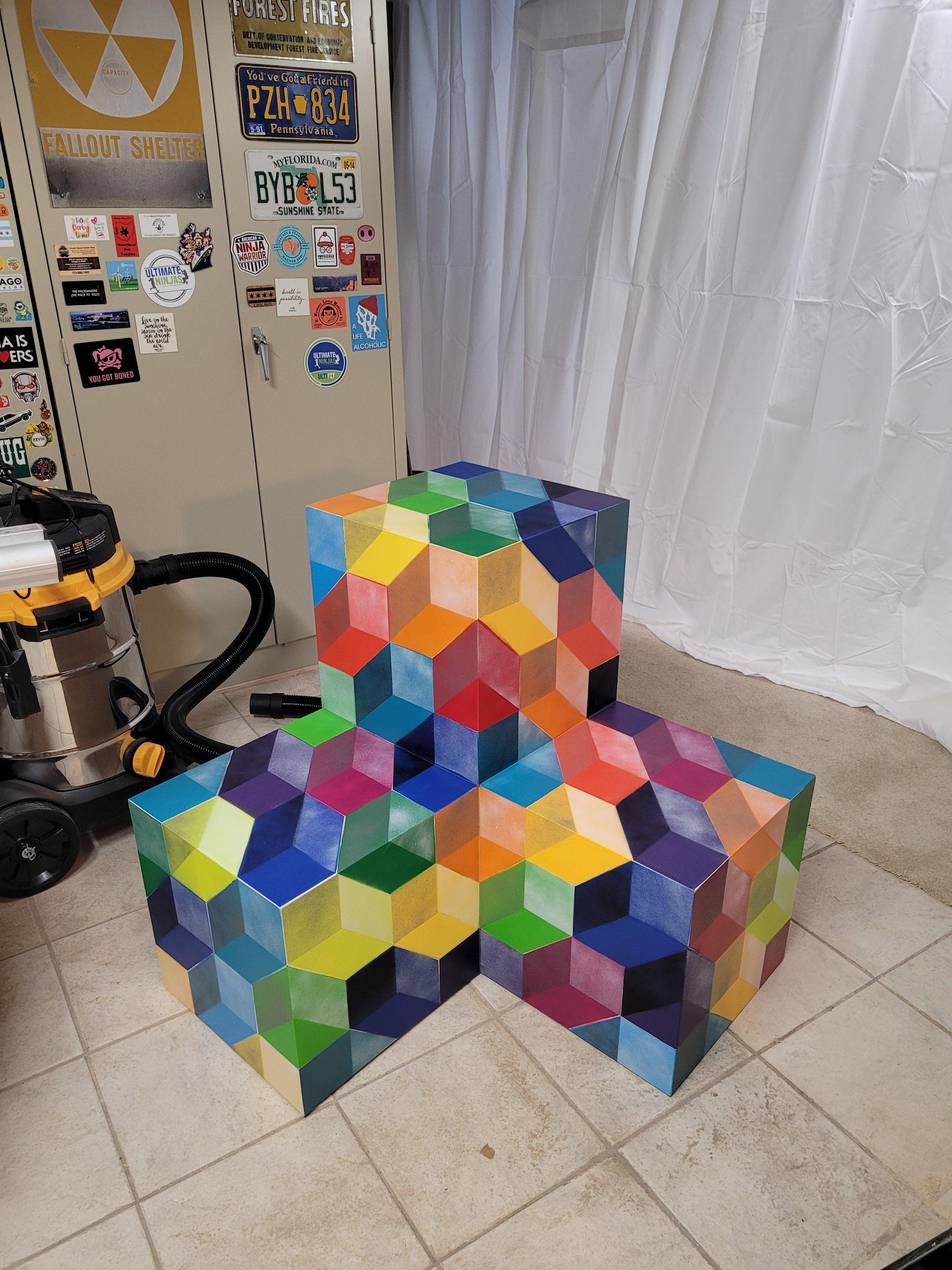 Rainbow Cubes Photo Backdrop : 6 Steps (with Pictures) - Instructables