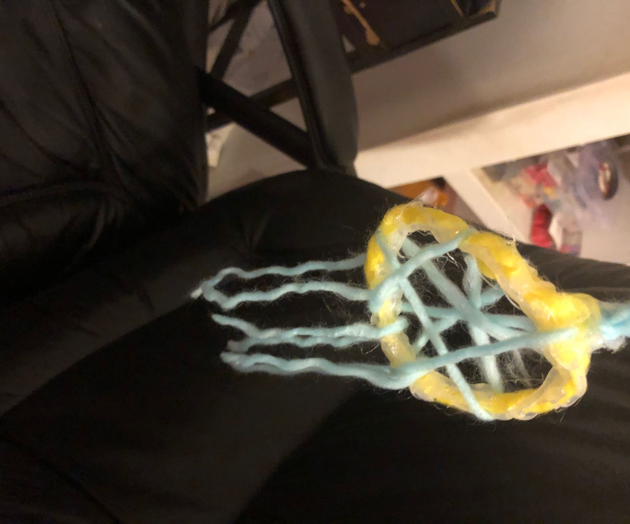 Quick and Easy Mini Dream Catcher : 9 Steps - Instructables