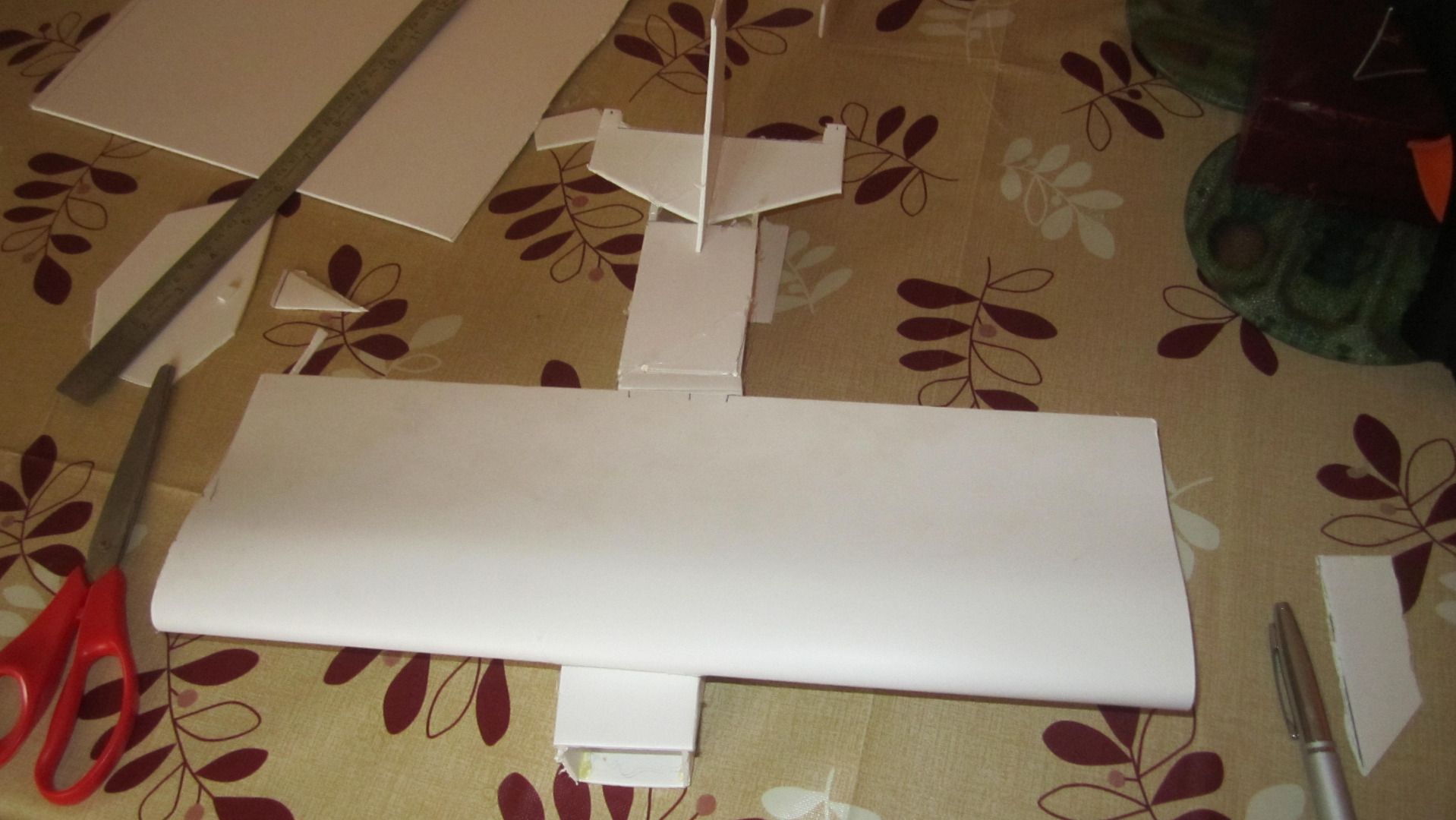 Part 1; Beginner Rc Airplane (body) : 8 Steps - Instructables
