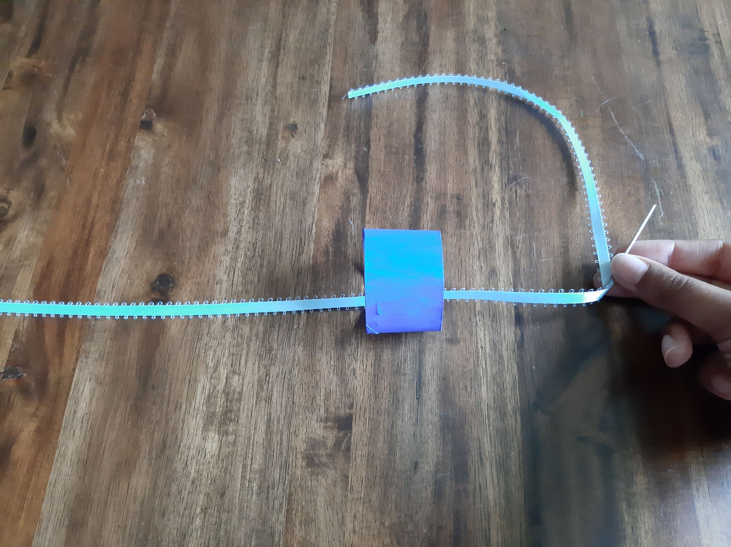 Beaded Pixel Art Jewelry : 11 Steps (with Pictures) - Instructables