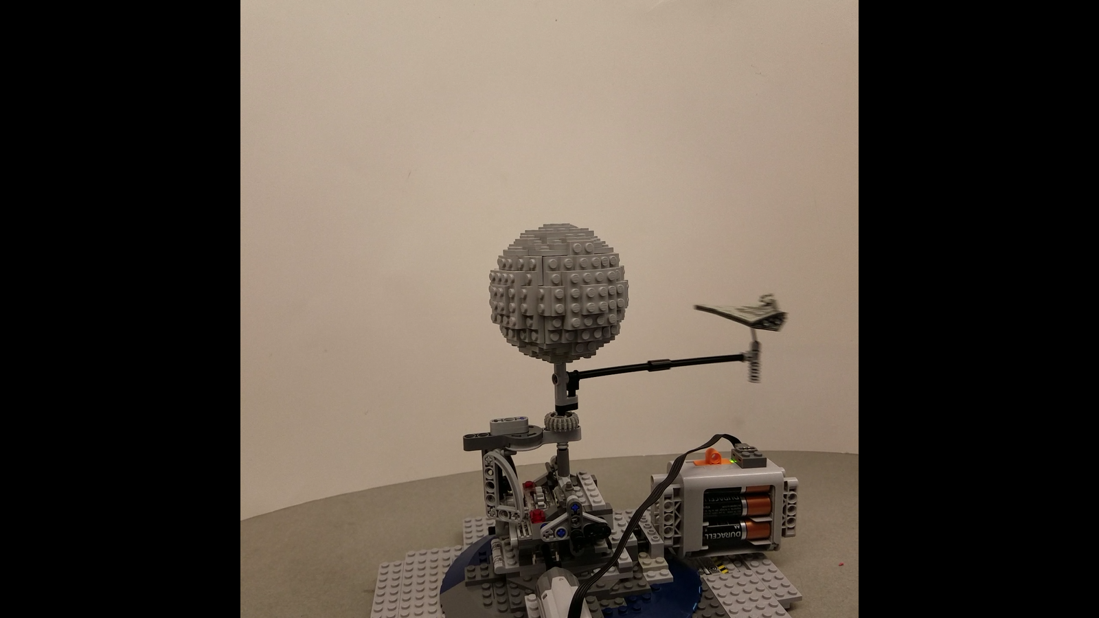 DIY Lego Orrery (Star Wars Style) : 11 Steps (with Pictures ...
