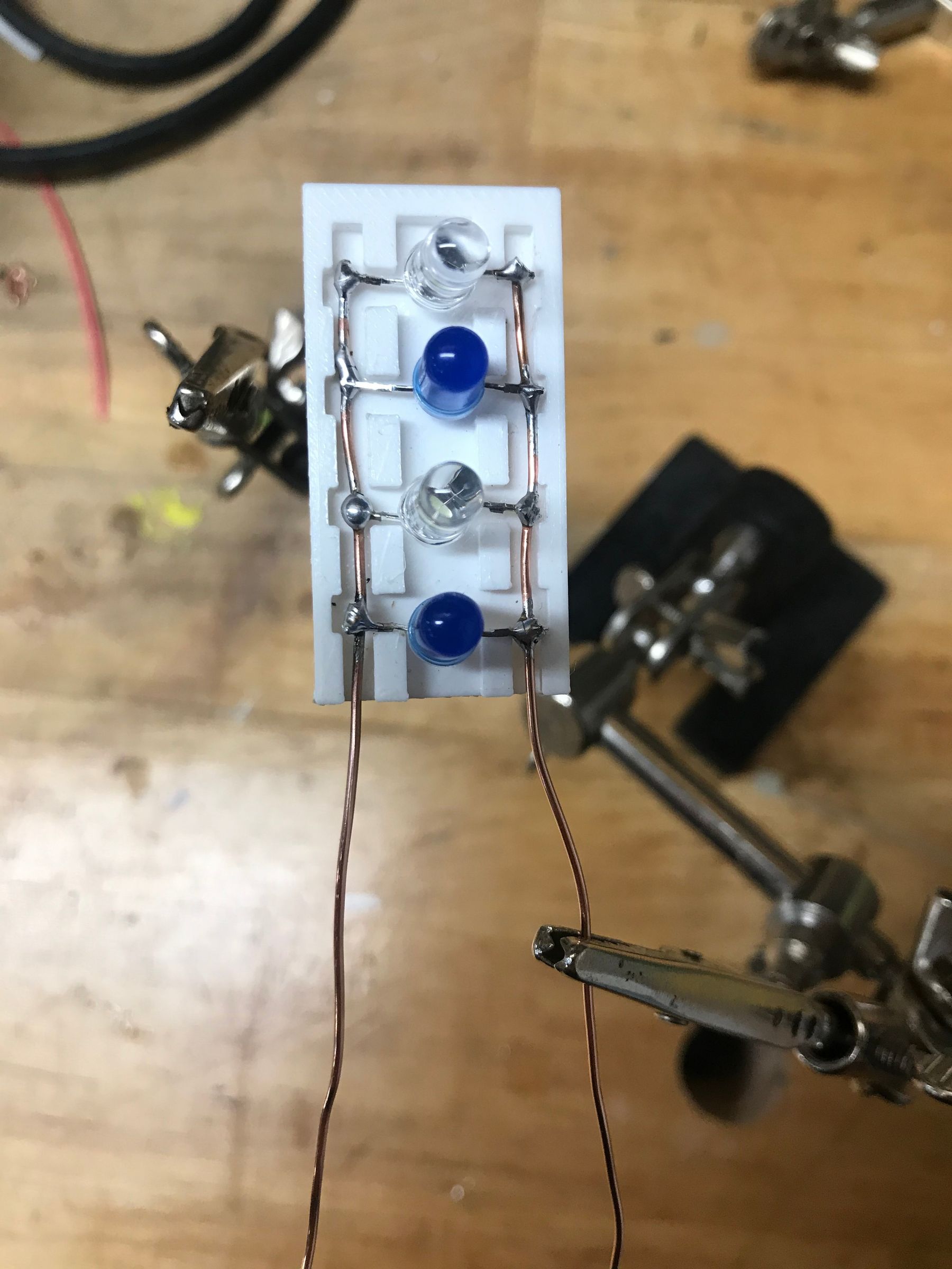 DIY Neuralyzer and Men in Black Costume : 6 Steps (with Pictures ...