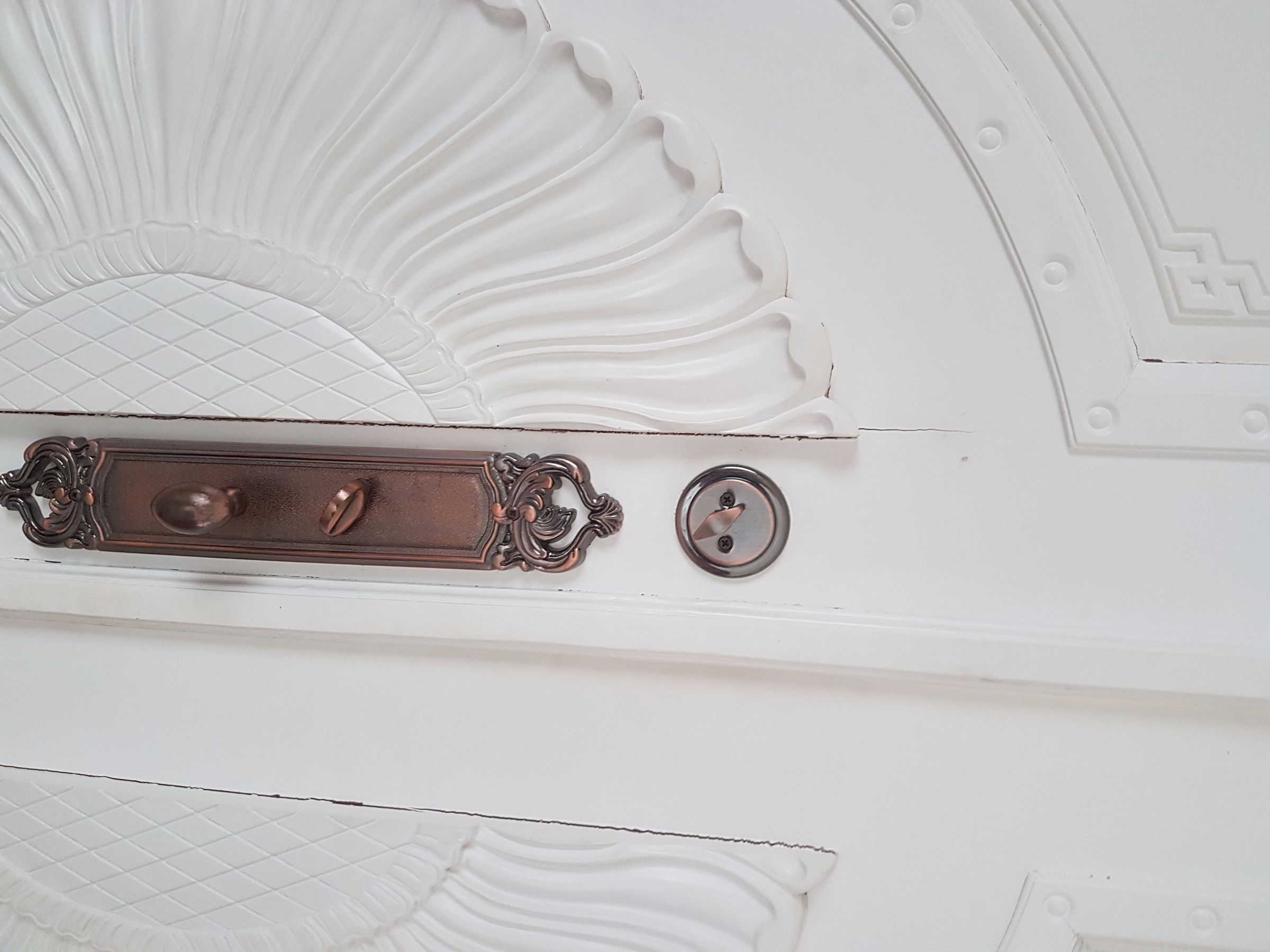 A Way to Secure the Deadbolt From Inside : 10 Steps (with Pictures ...