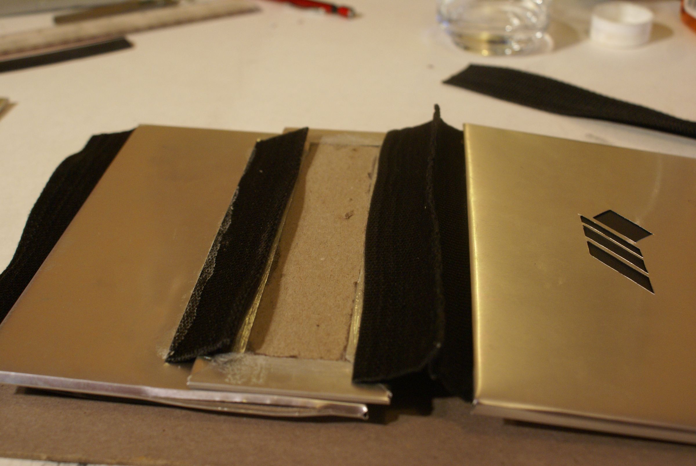 Make a Custom Tablet Case for Under $20! : 7 Steps - Instructables