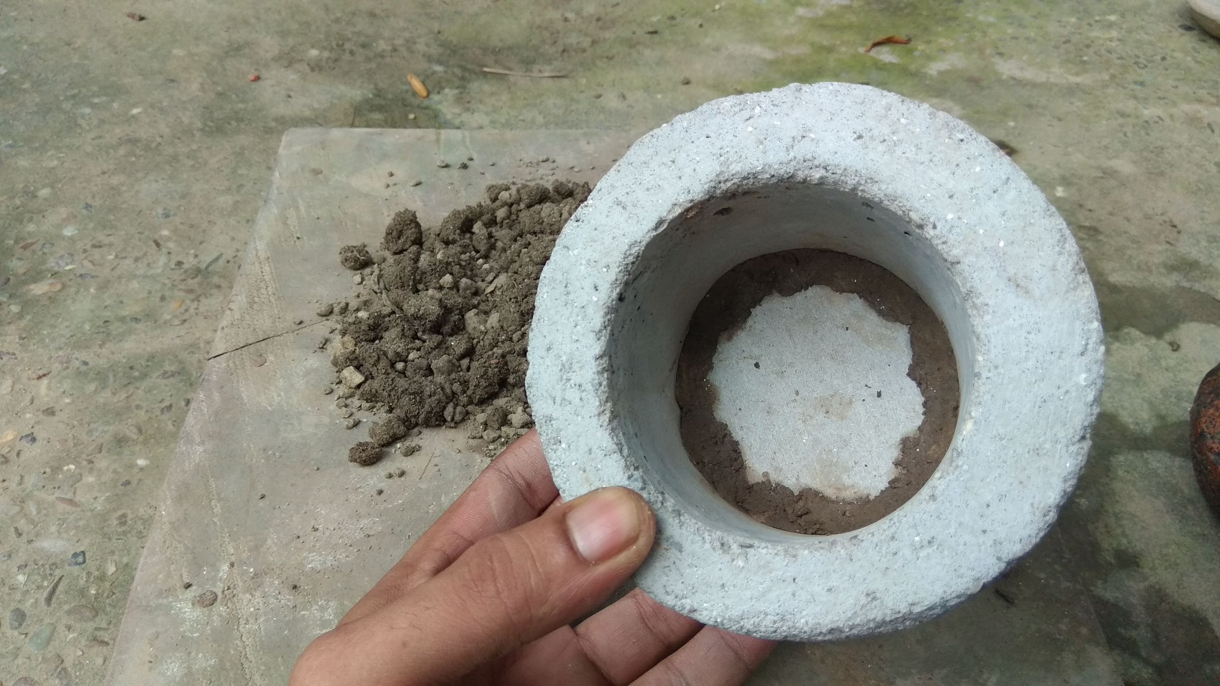 Concrete Tree Planter : 5 Steps (with Pictures) - Instructables