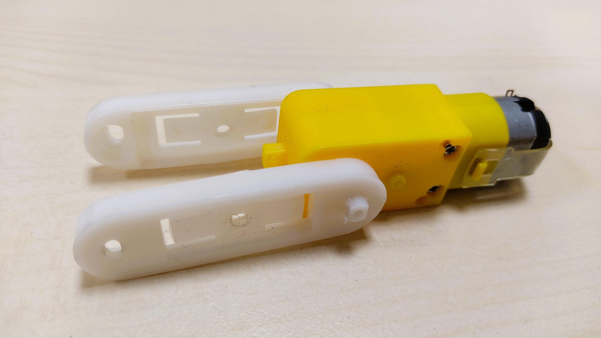 Robotics for School: Create Four Easy Robots Using Simple Materials ...