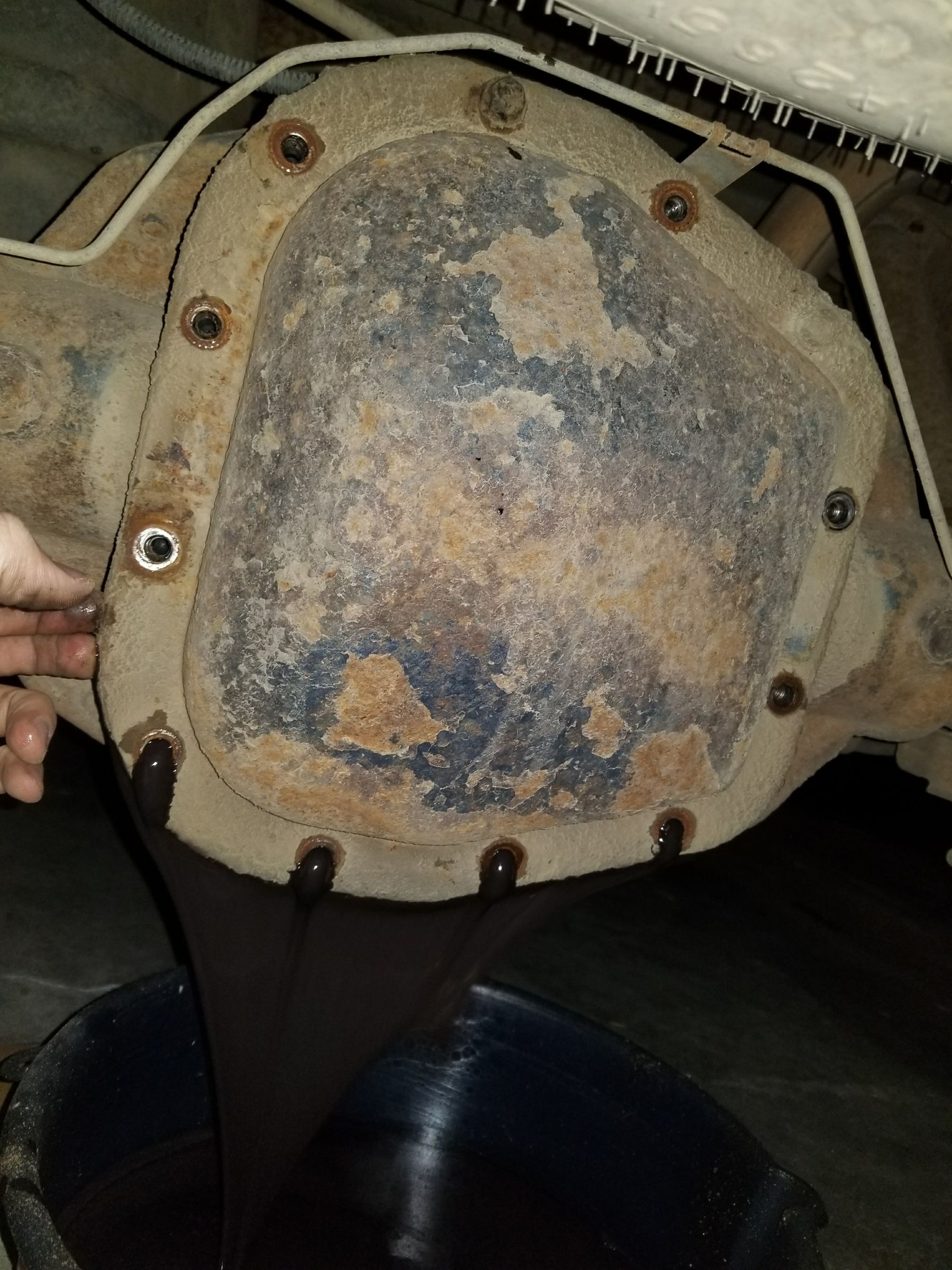 How to Change Differential Fluid : 10 Steps (with Pictures) - Instructables