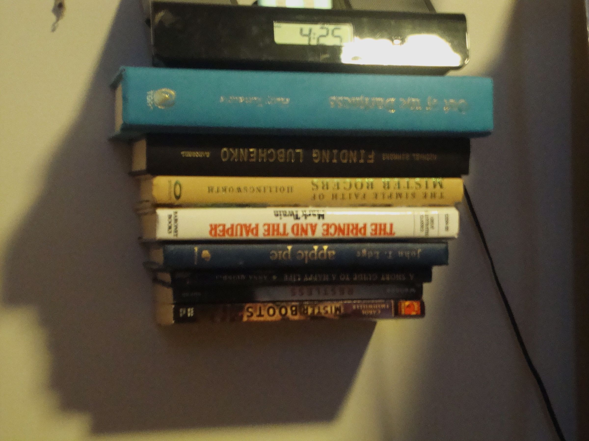 The Upside Down Bookshelf : 9 Steps - Instructables