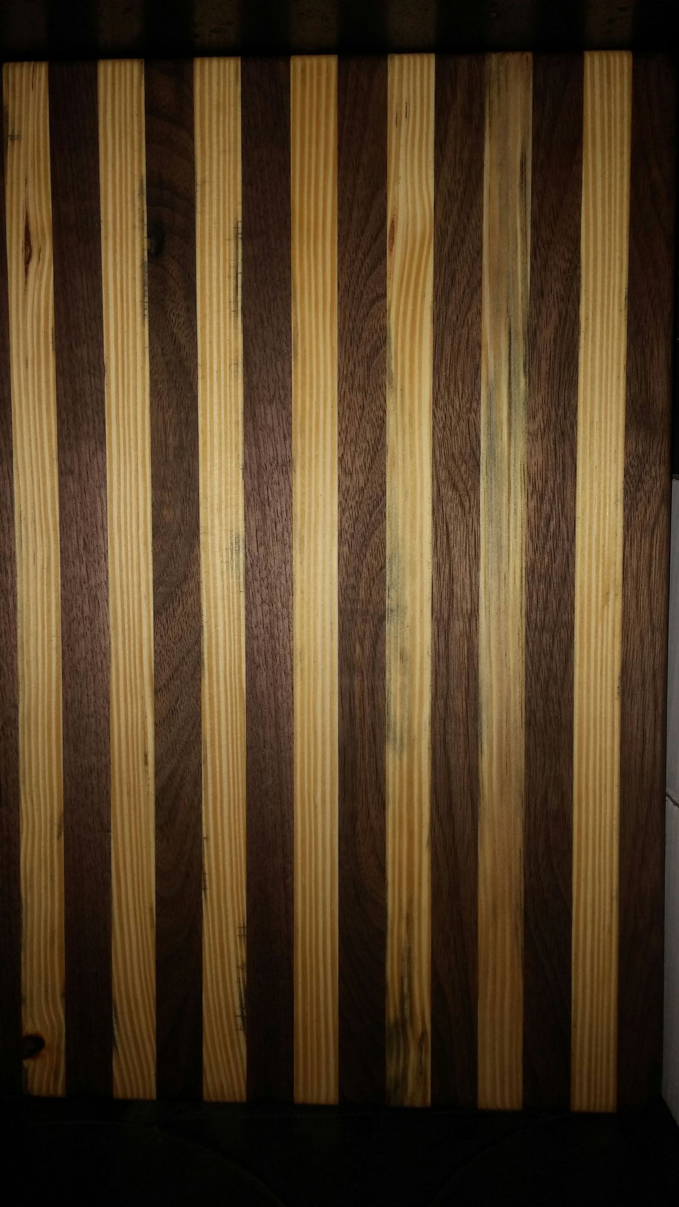 Cutting Board Walnut and Pine : 10 Steps (with Pictures) - Instructables