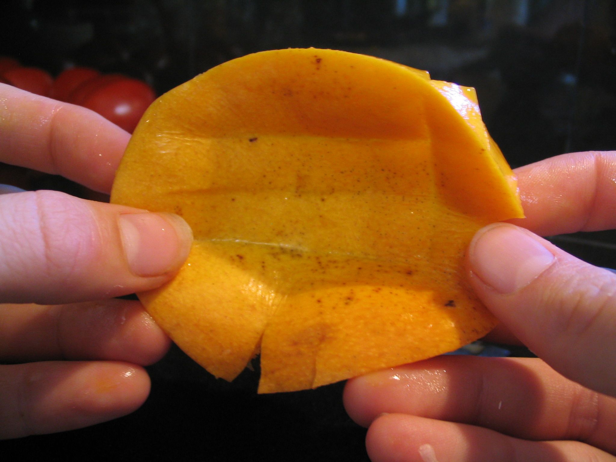 How to Cut a Mango : 5 Steps (with Pictures) - Instructables