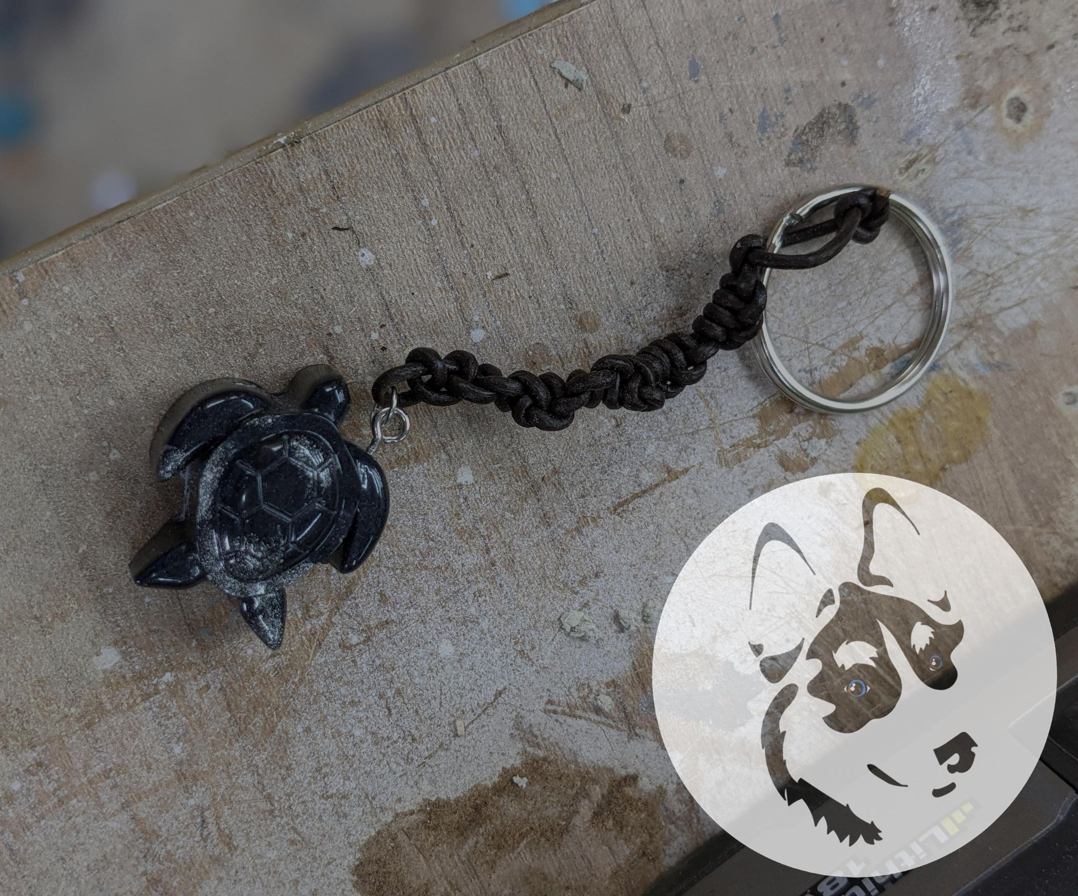 Leftover Epoxy Keychain - Instructables