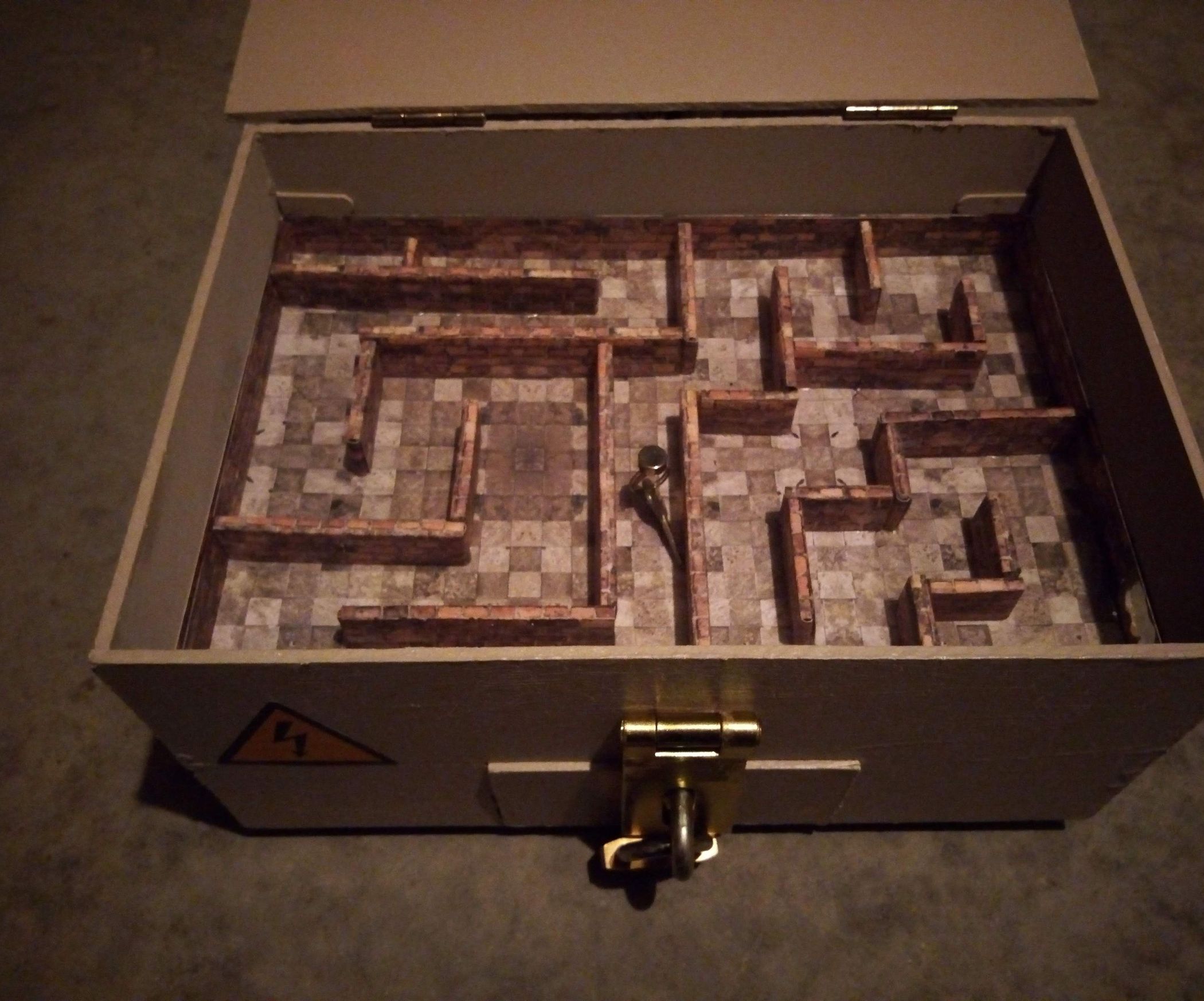 Three Layered Secret Puzzle Box With Maze : 10 Steps - Instructables