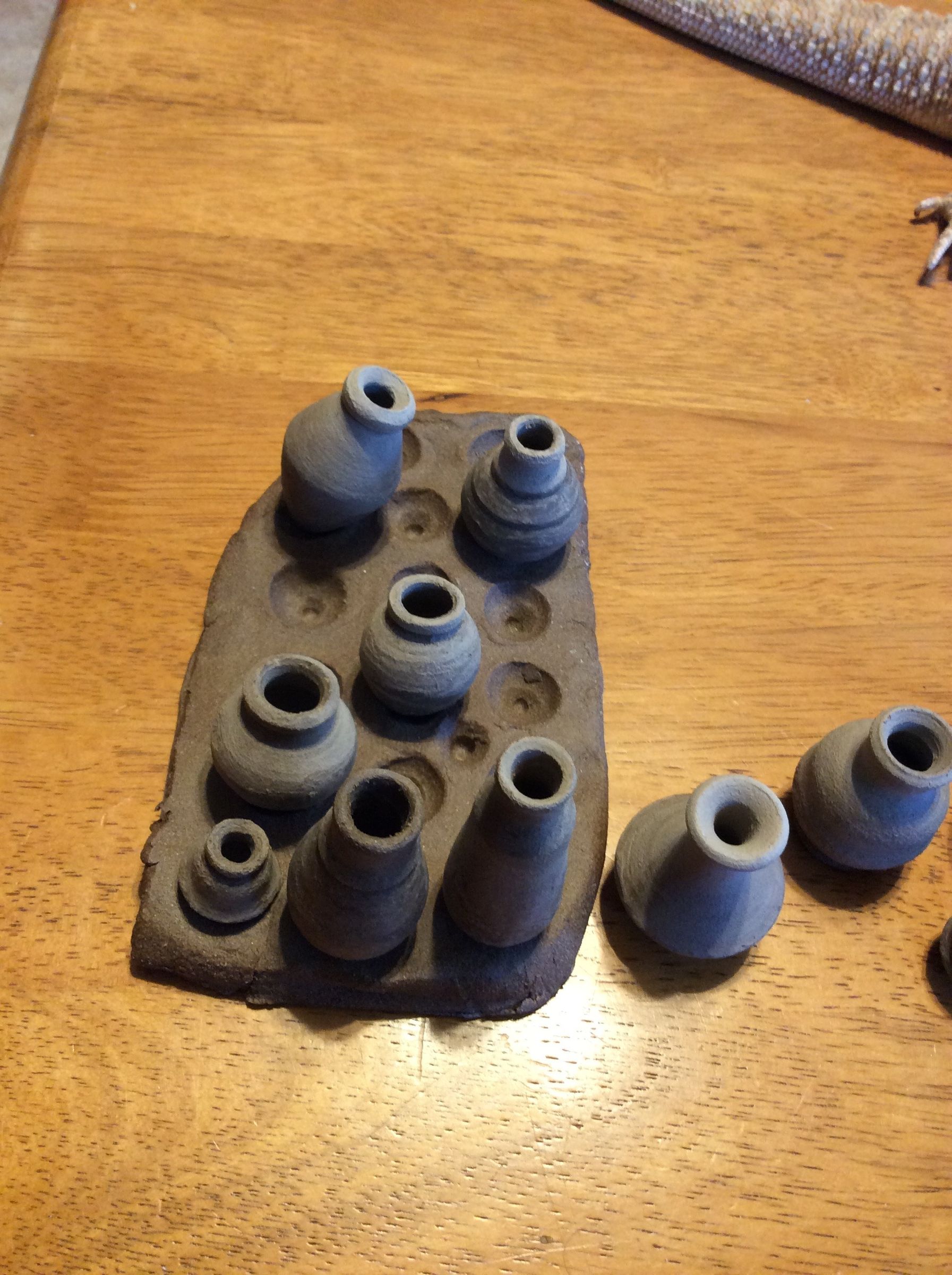 Throwing Pottery Miniatures : 7 Steps (with Pictures) - Instructables