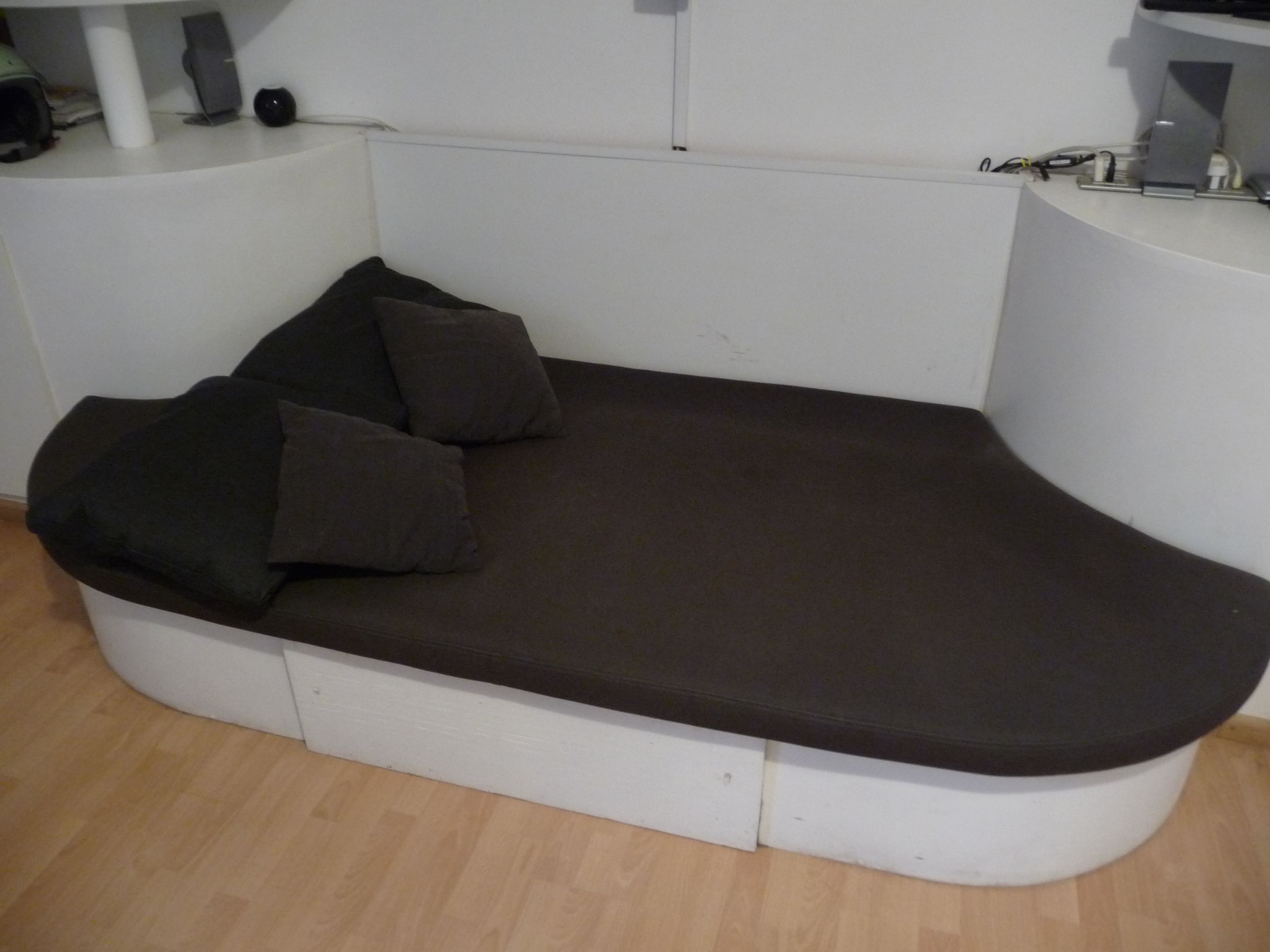 DIY Stylish Sofa-bed : 7 Steps (with Pictures) - Instructables