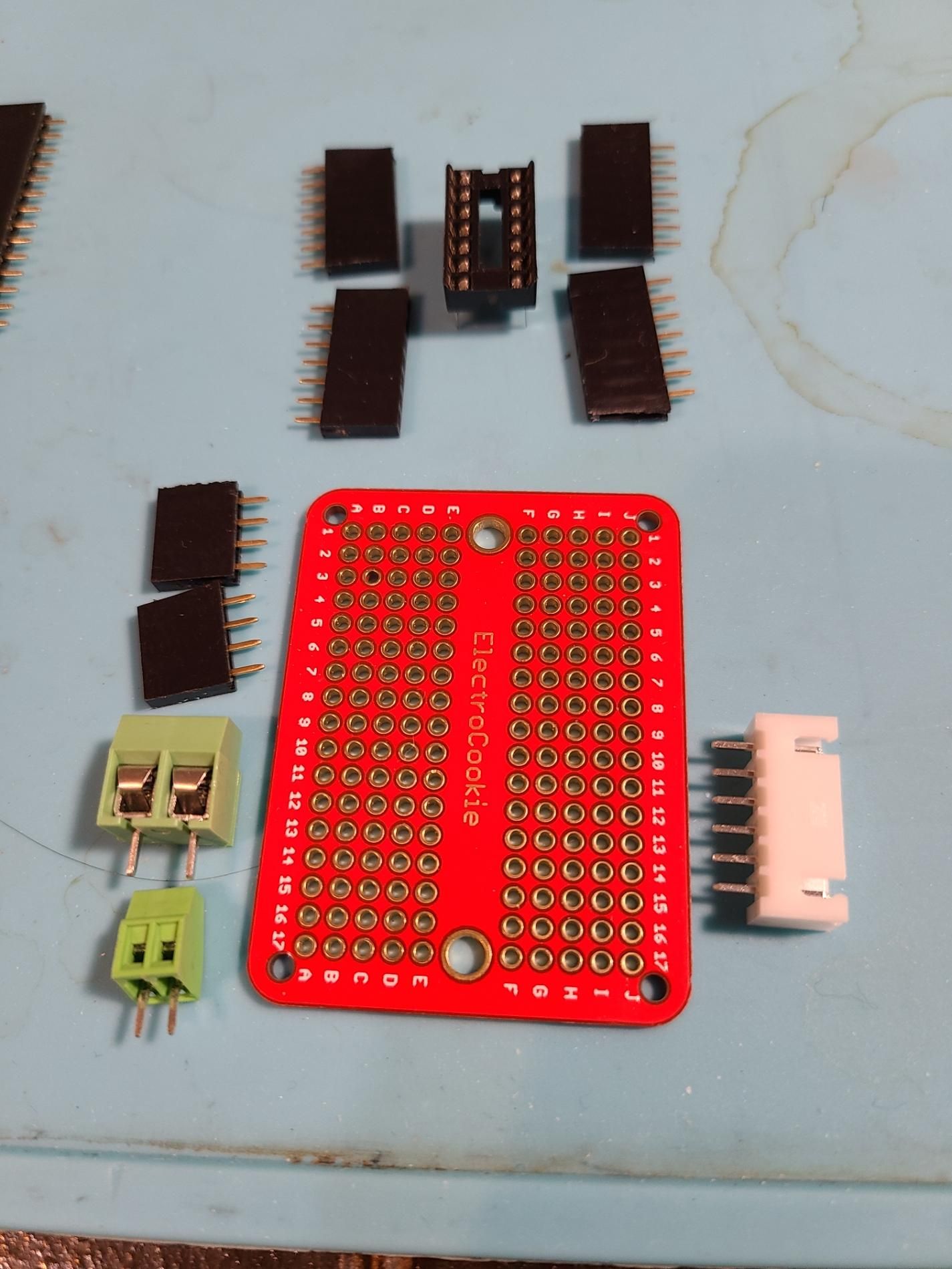 Attiny85, Attiny84 and Atmega328 Programming Boards for Use With SparkFun AVR Programmer. : 6 ...