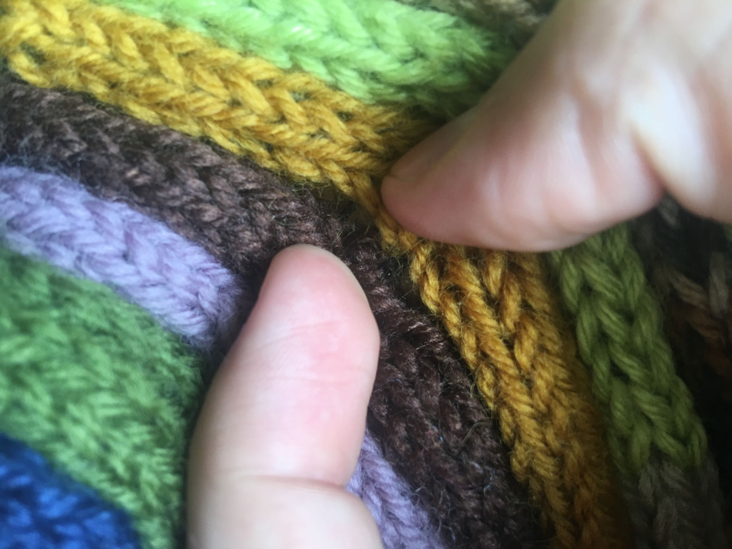 How to French Knit a Rug : 11 Steps (with Pictures) - Instructables