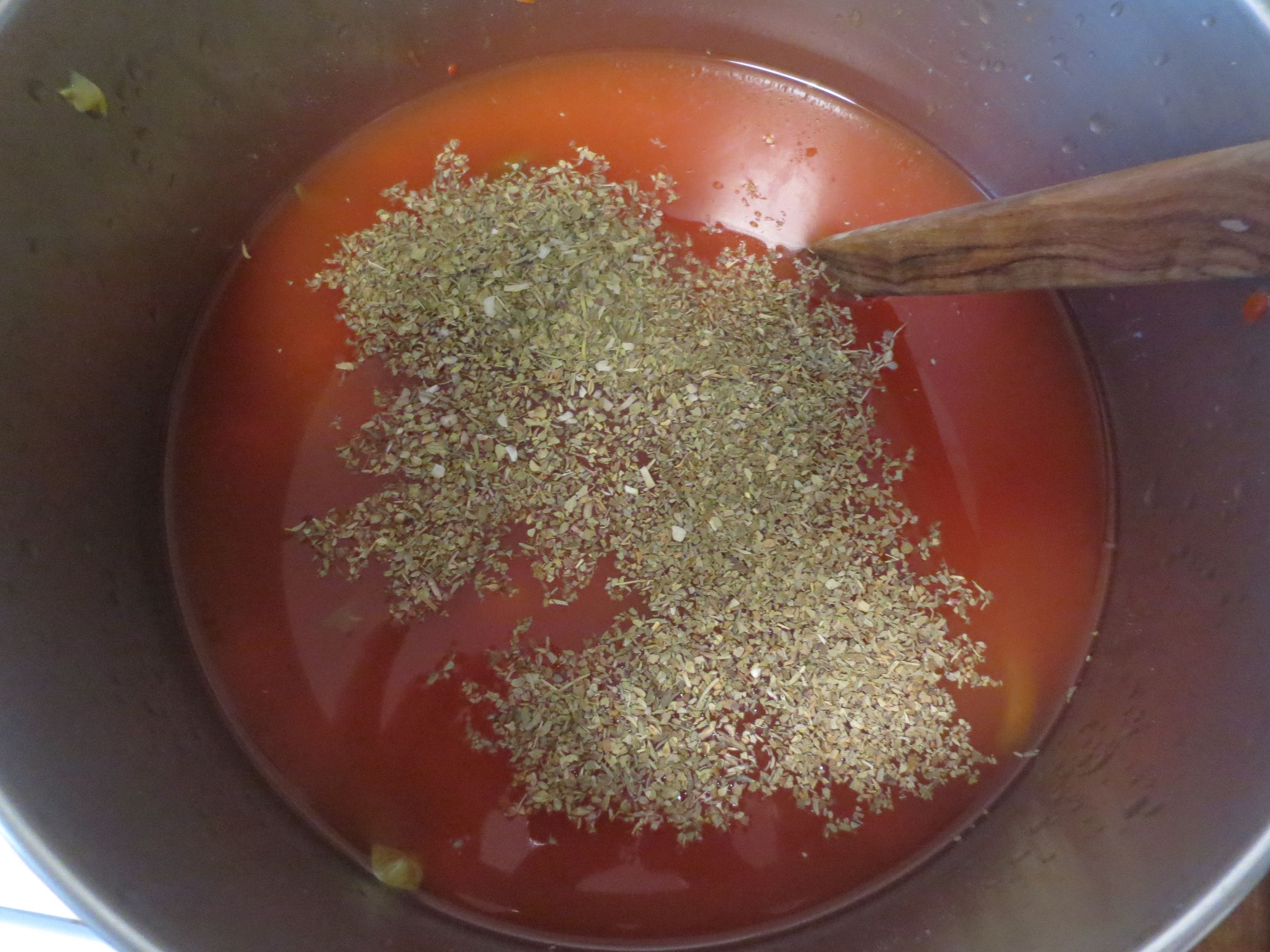 Easy Vegetable Soup Using Only Canned Vegtables and Seasoning : 3 Steps ...