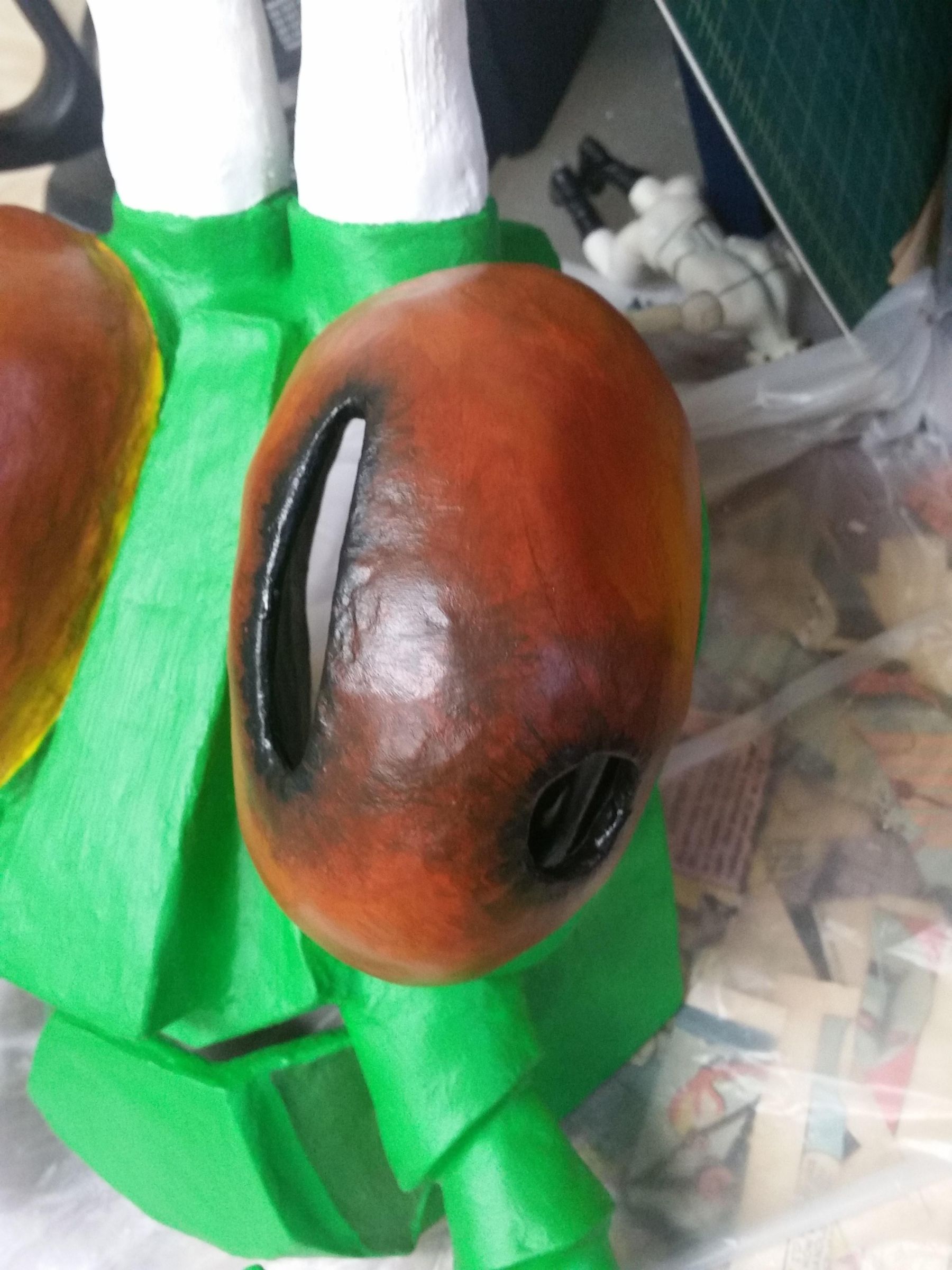 Buck Grasshopper Mask : 9 Steps (with Pictures) - Instructables