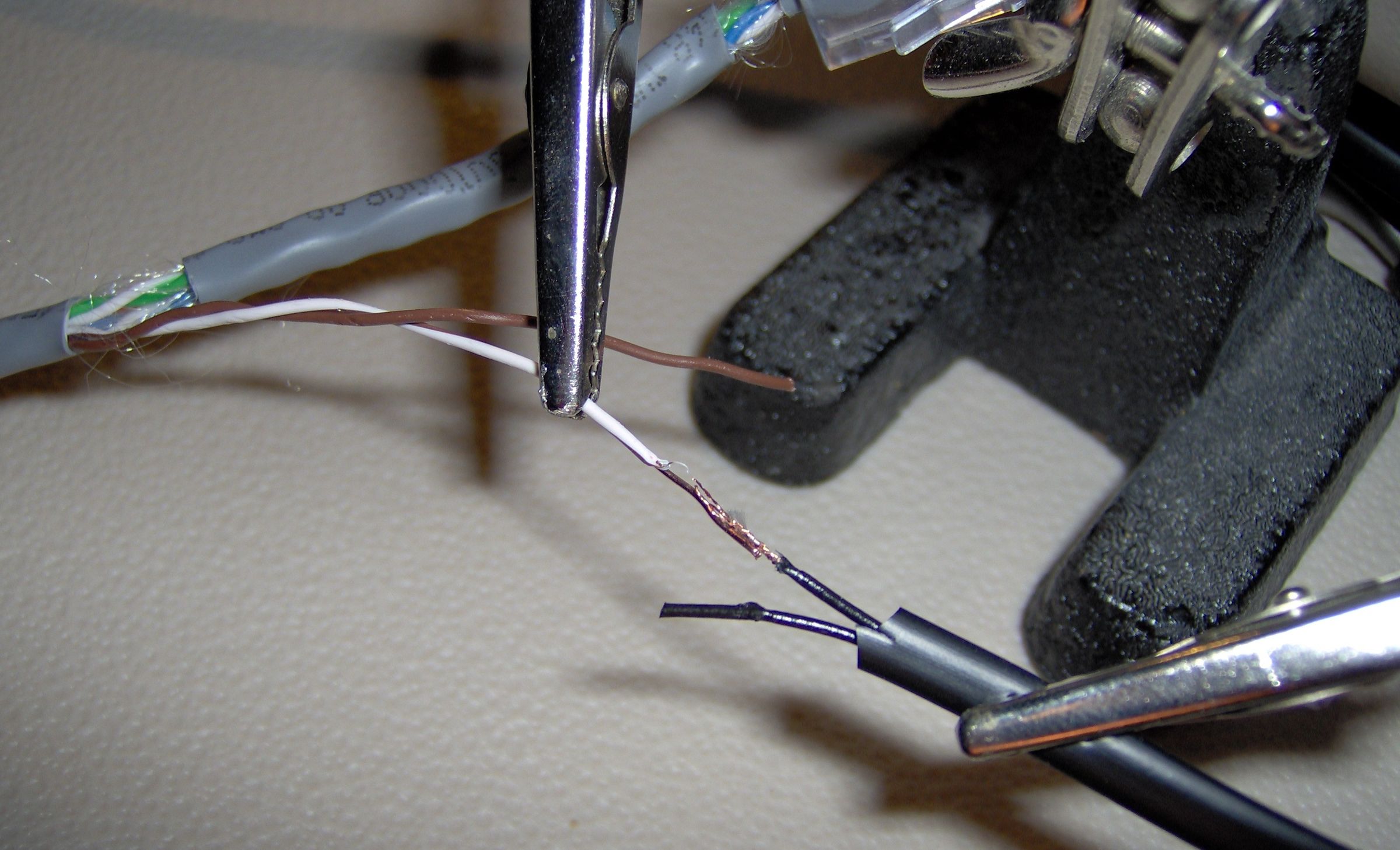 Hack Your House: Run Both Ethernet and Phone Over Existing Cat-5 Cable ...