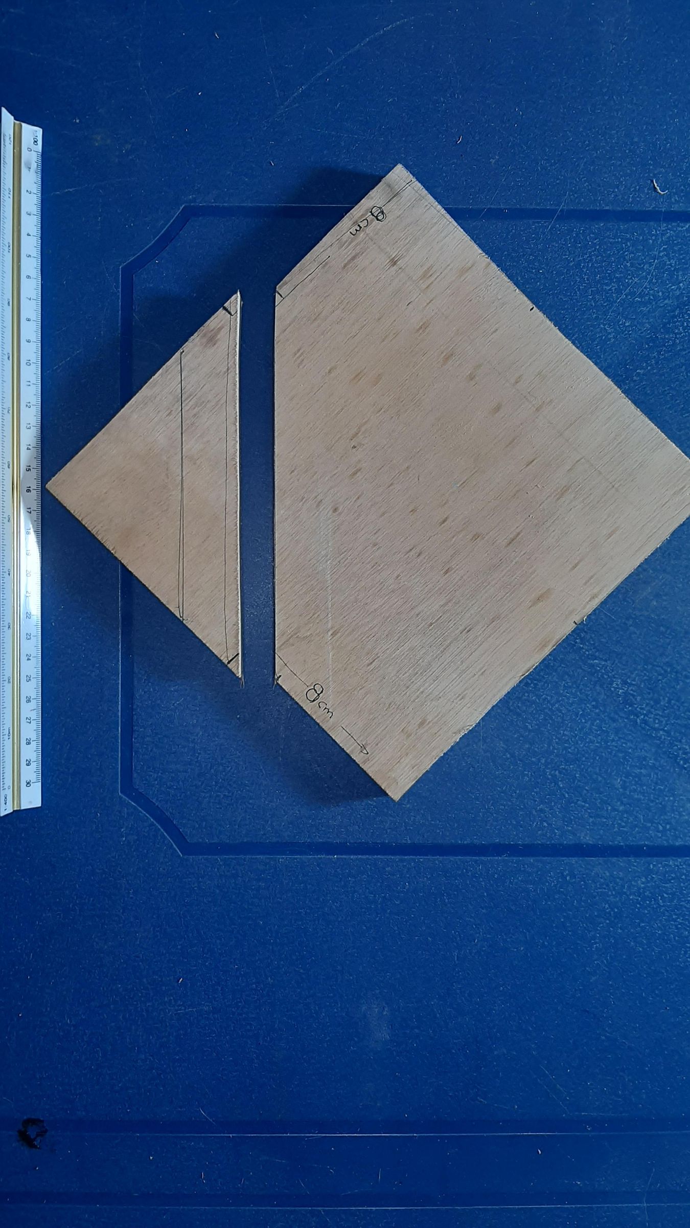 FUTURISTIC CORNER STAND : 10 Steps (with Pictures) - Instructables