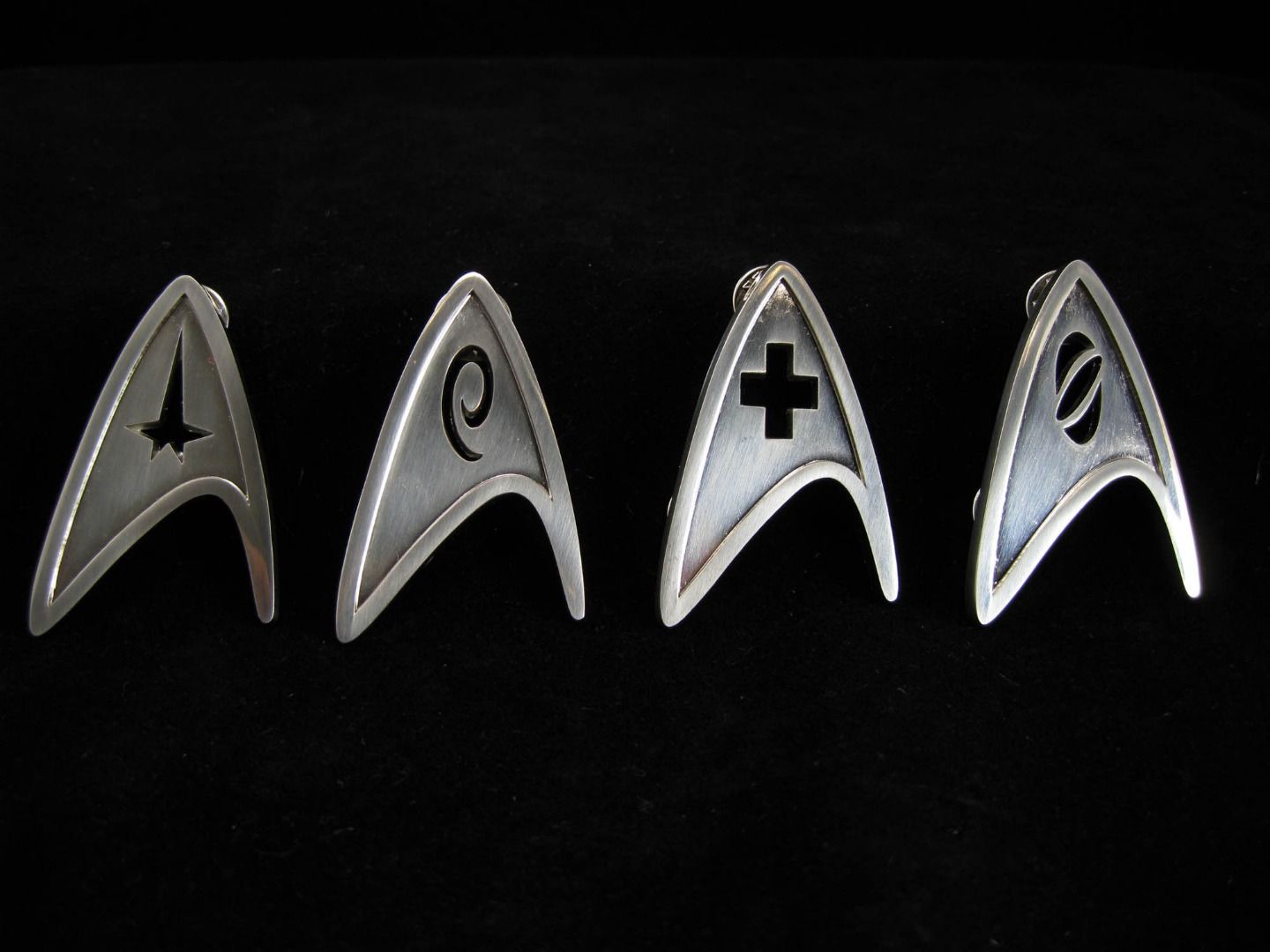Star Trek Command Badge : 6 Steps (with Pictures) - Instructables