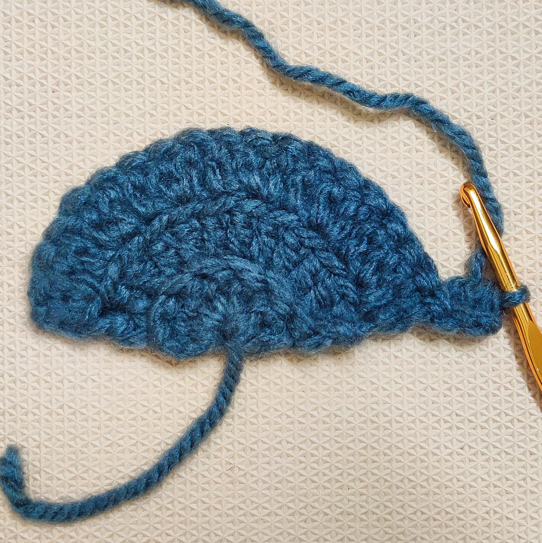 Textured Crochet Half Circle Rug : 18 Steps (with Pictures) - Instructables