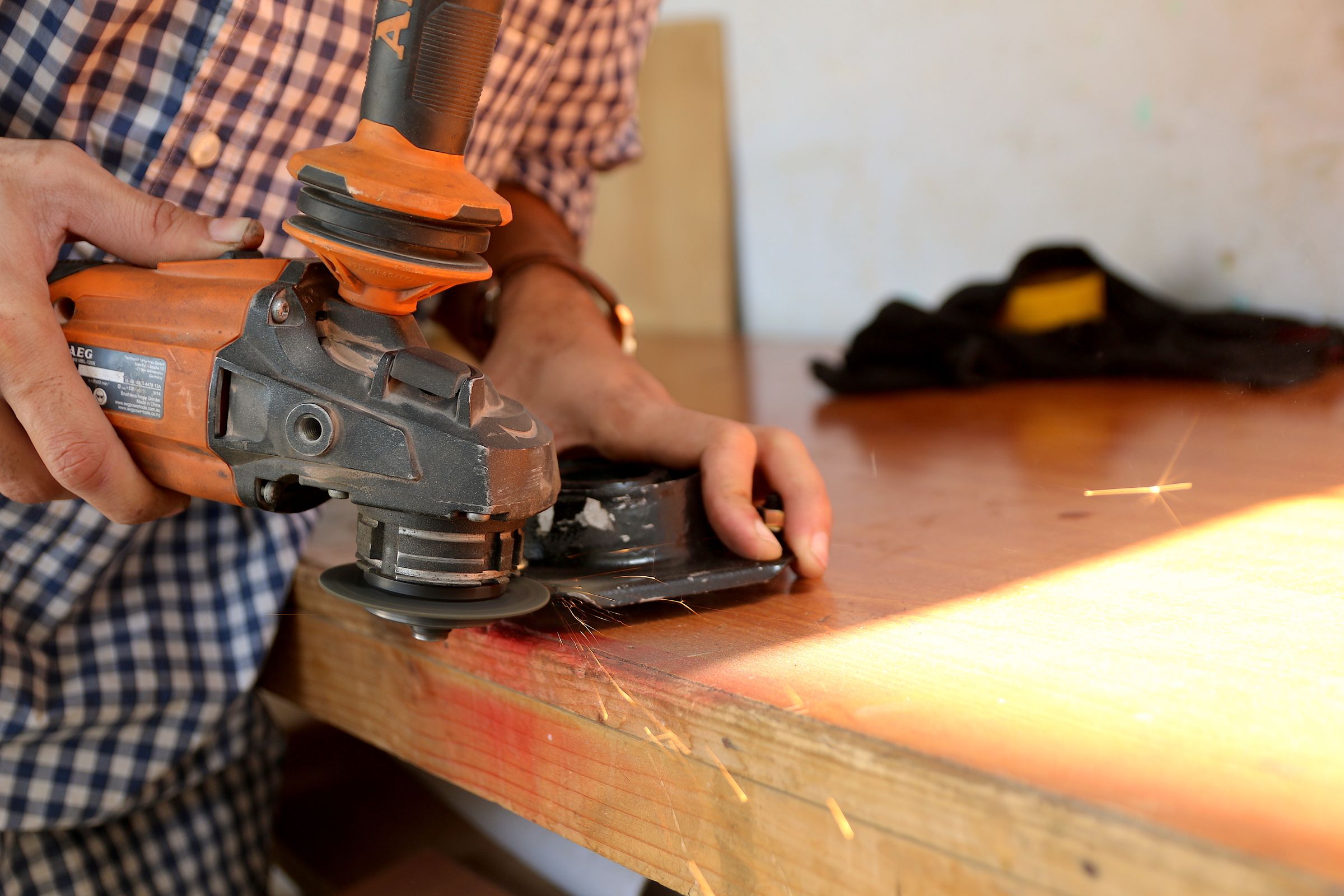 DIY Shock Absorber Stool : 9 Steps (with Pictures) - Instructables