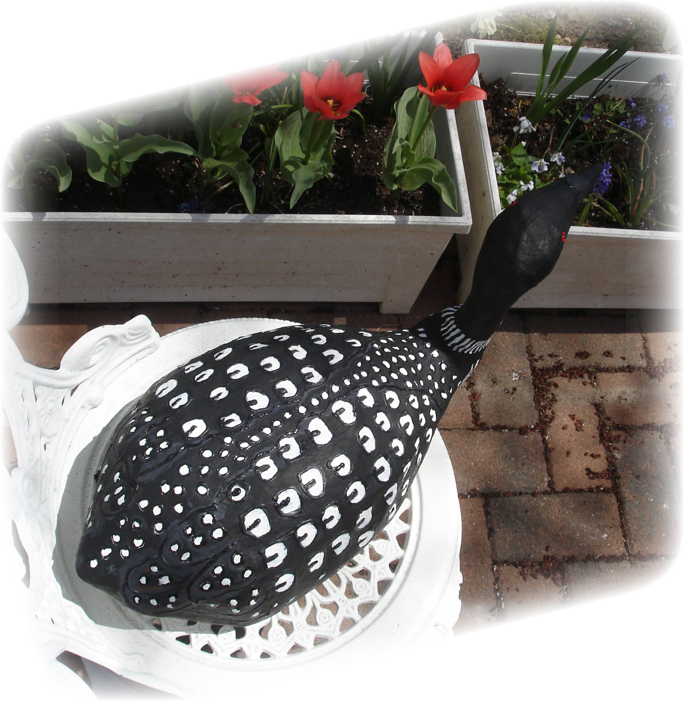 Recycle Plastic Grocery Bags, Wire Hangers and Newspaper Into Loons ...