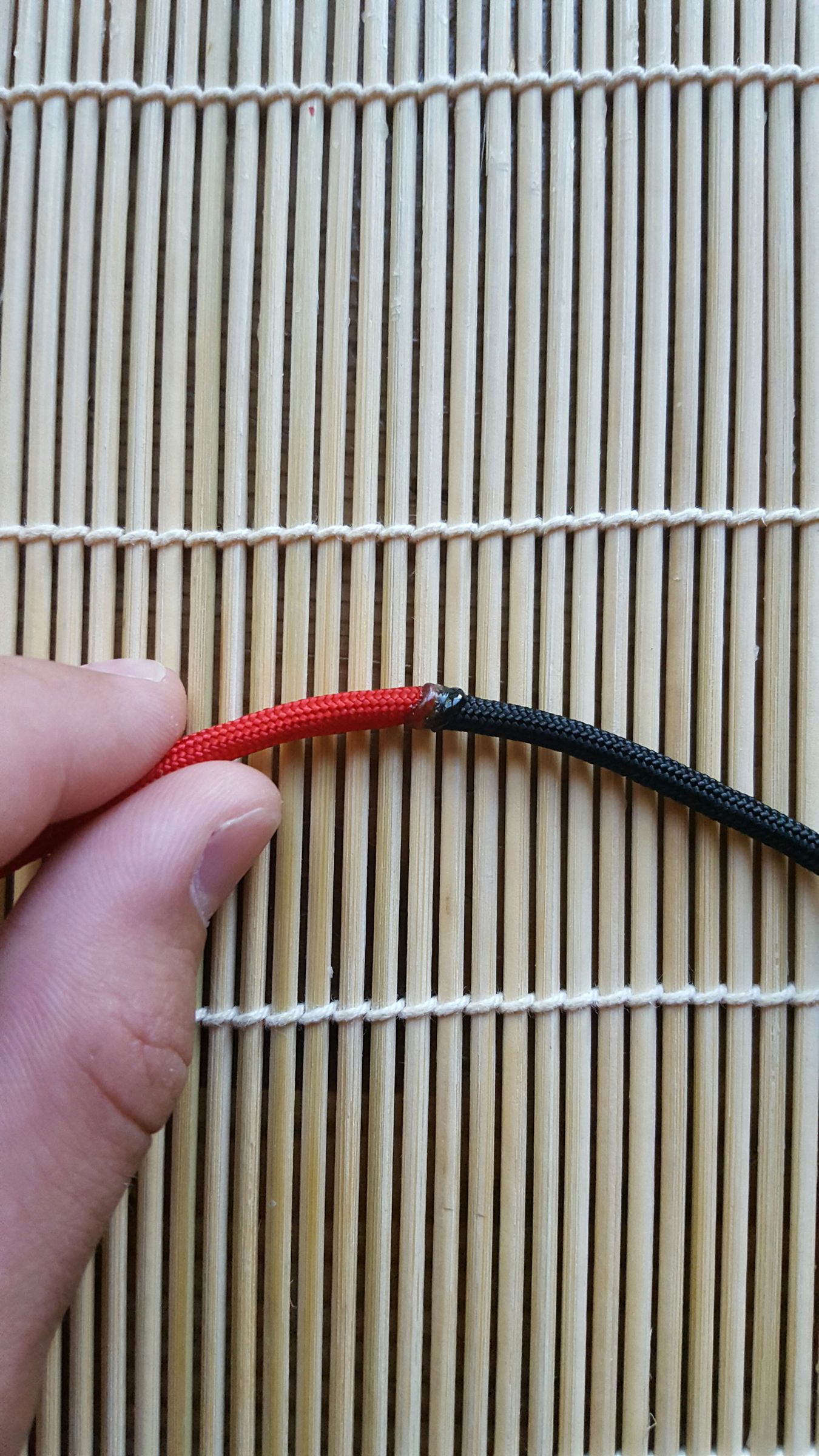 Paracord Snake : 10 Steps (with Pictures) - Instructables