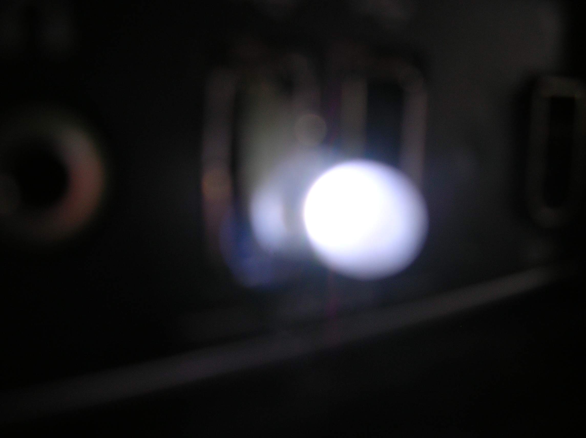 The Smallest and Simplest Usb Led Ever : 3 Steps - Instructables