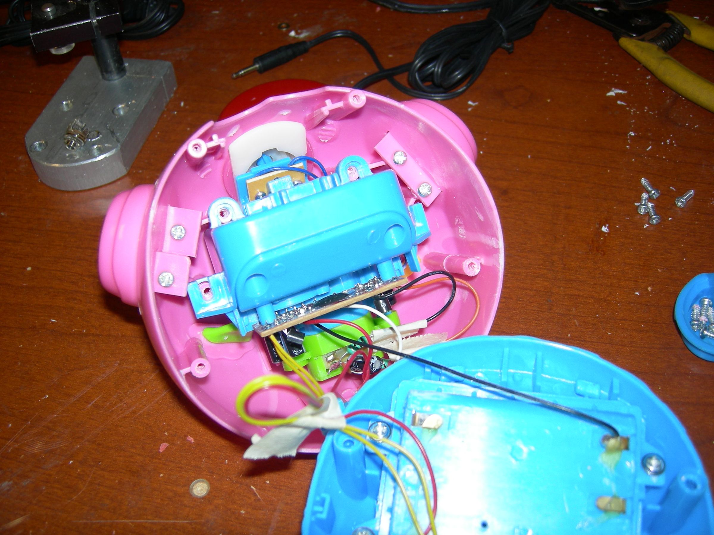 Switch Adapted Giggle Pig : 8 Steps (with Pictures) - Instructables