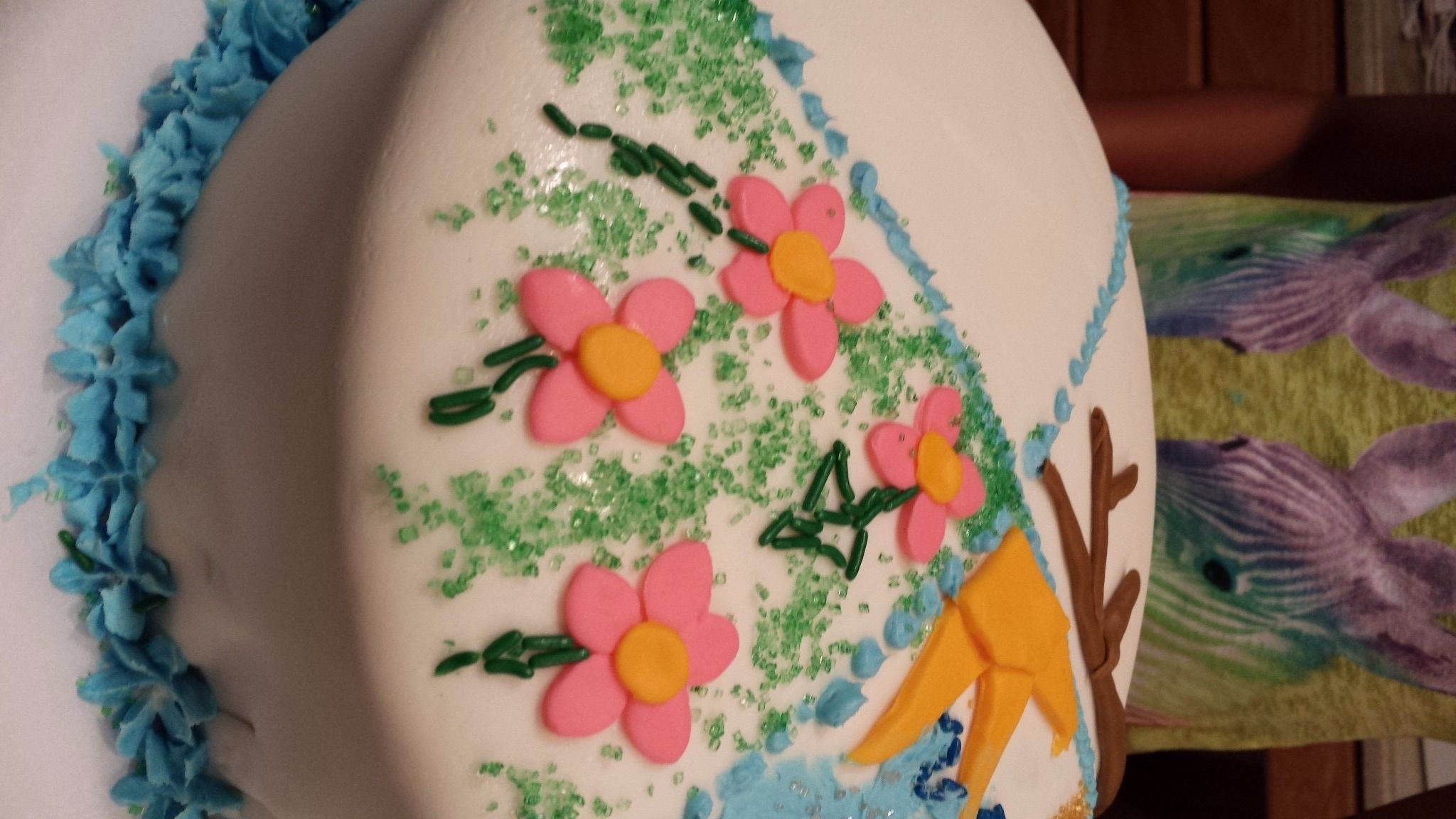 Making a Four Seasons Cake (Family Fun) : 10 Steps (with Pictures ...