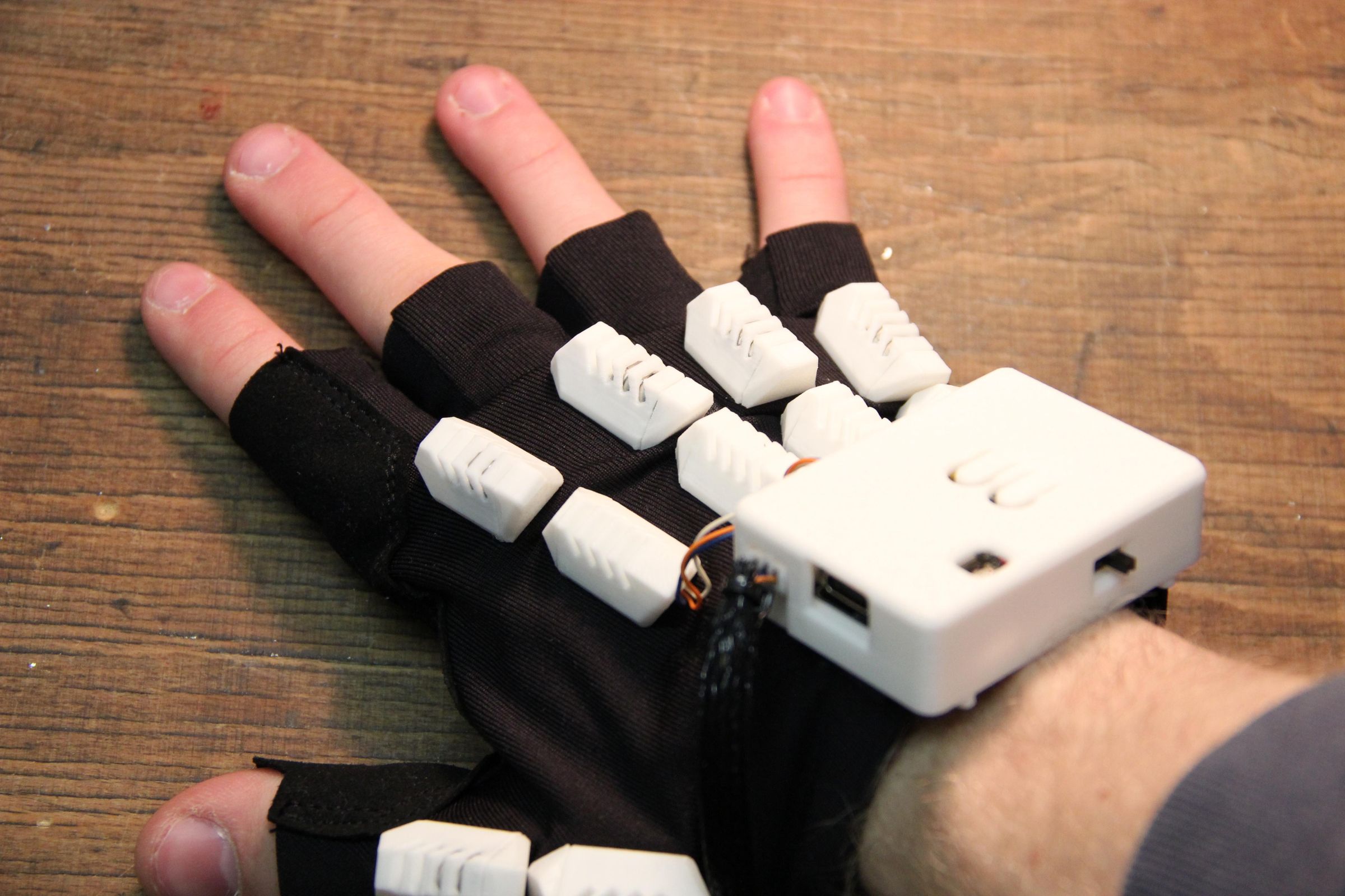 The Data Glove - Control Bluetooth Devices With Gestures! : 9 Steps ...