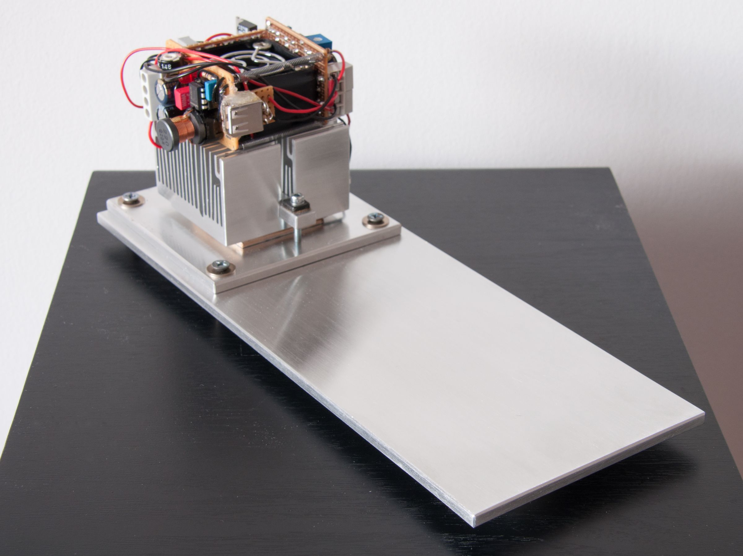 Smartphone Charger Powered by Fire : 7 Steps (with Pictures ...