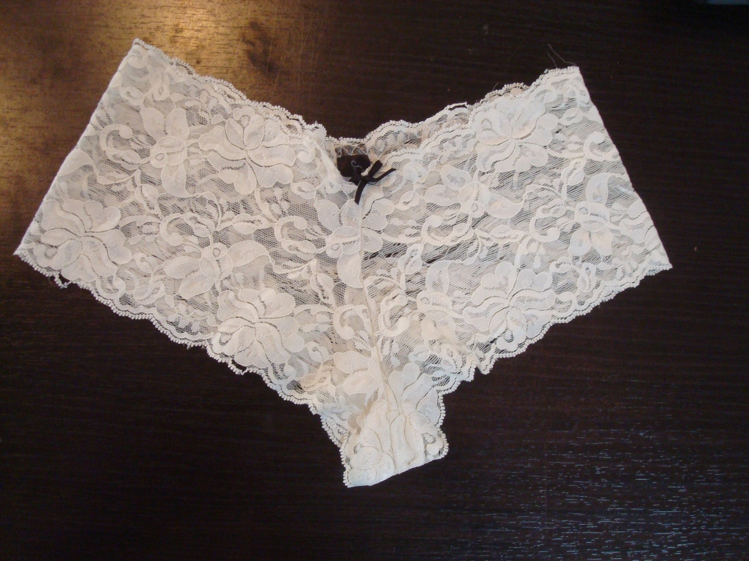 Lacy Un-Mentionables : 8 Steps (with Pictures) - Instructables