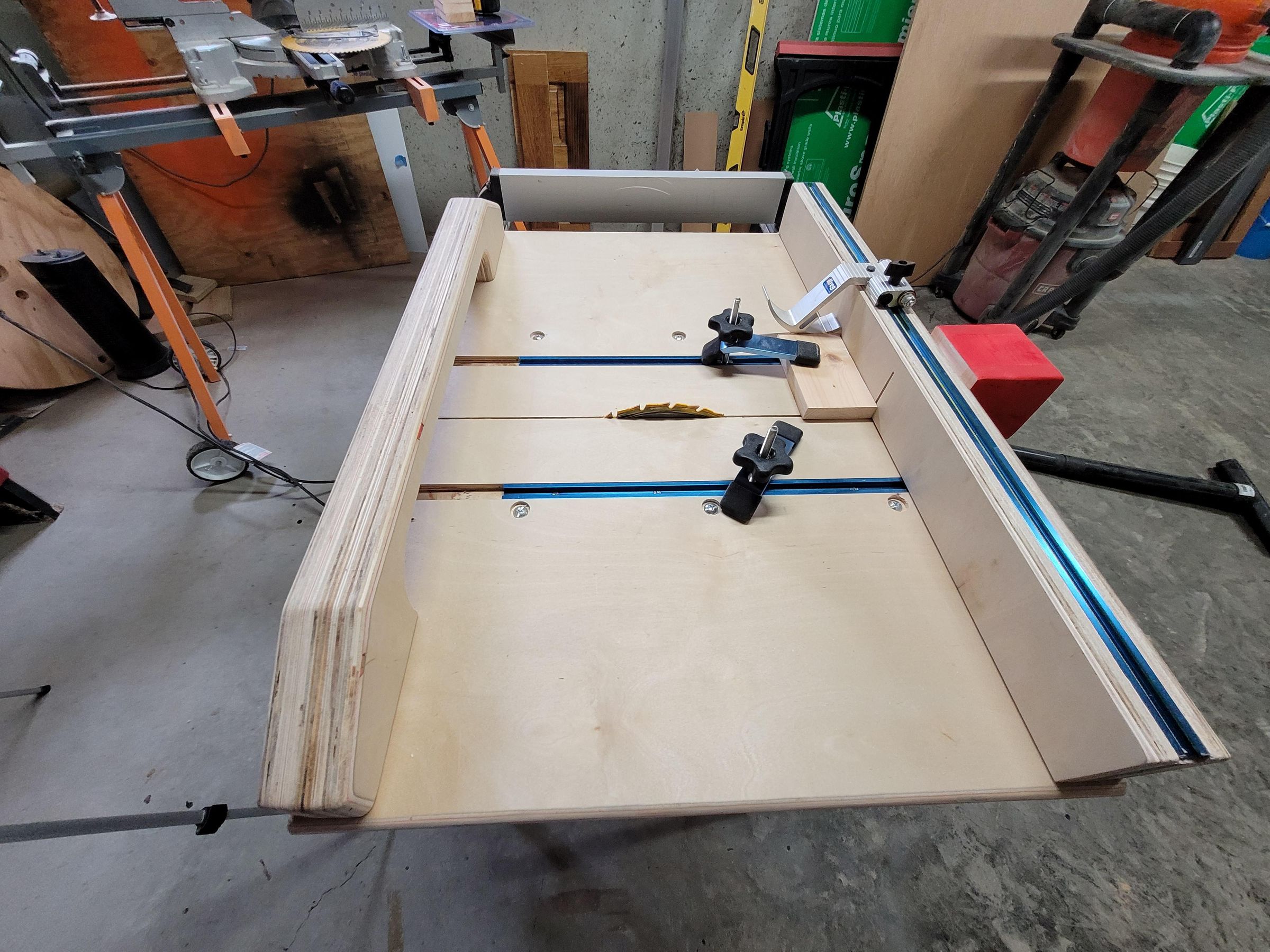 Easy Heavy Duty Crosscut Sled : 11 Steps (with Pictures) - Instructables