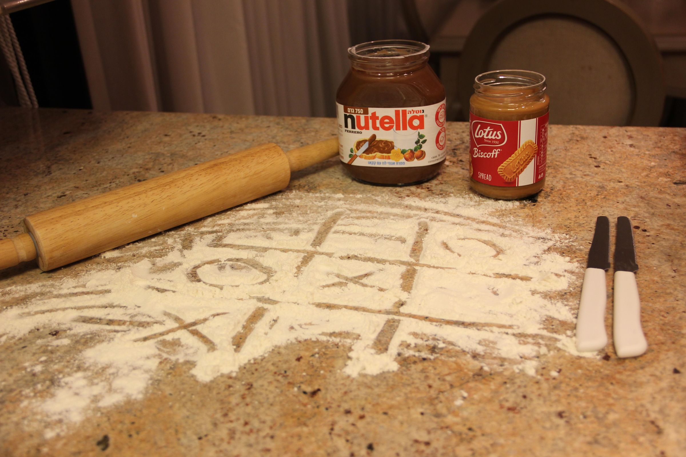 The Best Nutella and Lotus Rolls : 9 Steps (with Pictures) - Instructables
