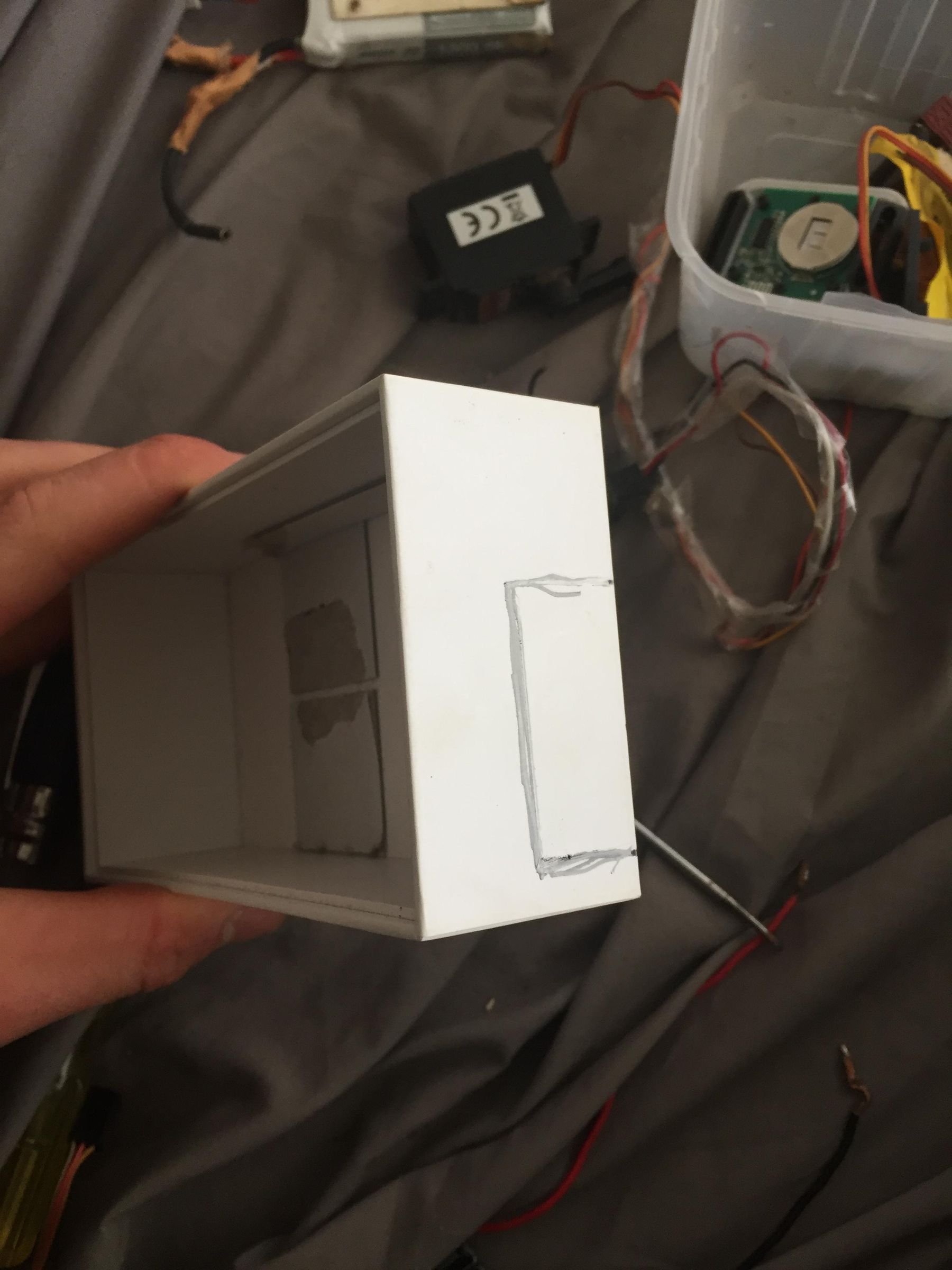 Remote Servo Dropper for Drone Fishing Super Neat : 7 Steps - Instructables