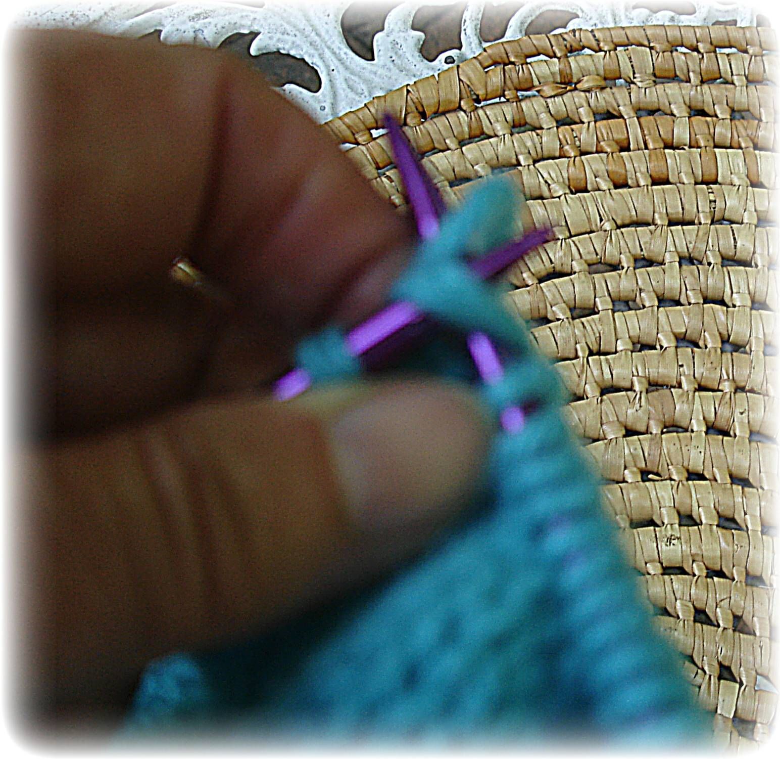How to Decrease Neatly to Form the Shaping of Shoulder Seams on Knitted ...