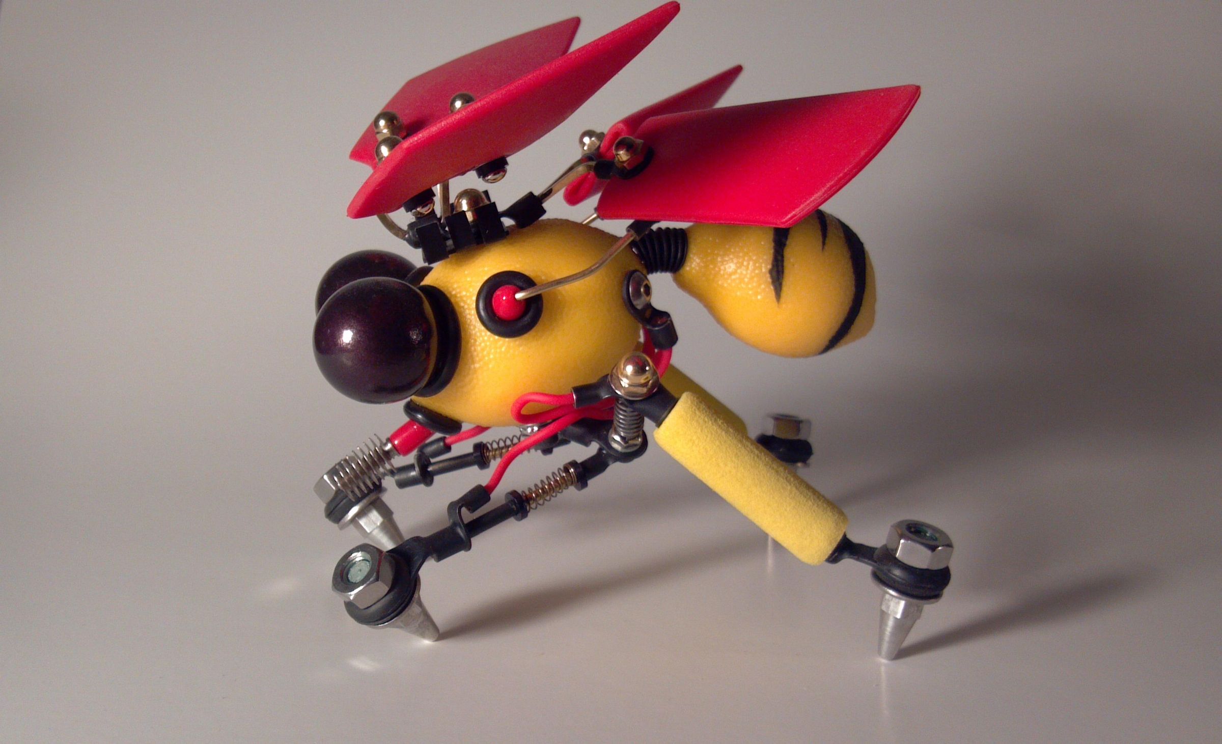 Build a Wasp-Drone Centerpiece : 5 Steps - Instructables