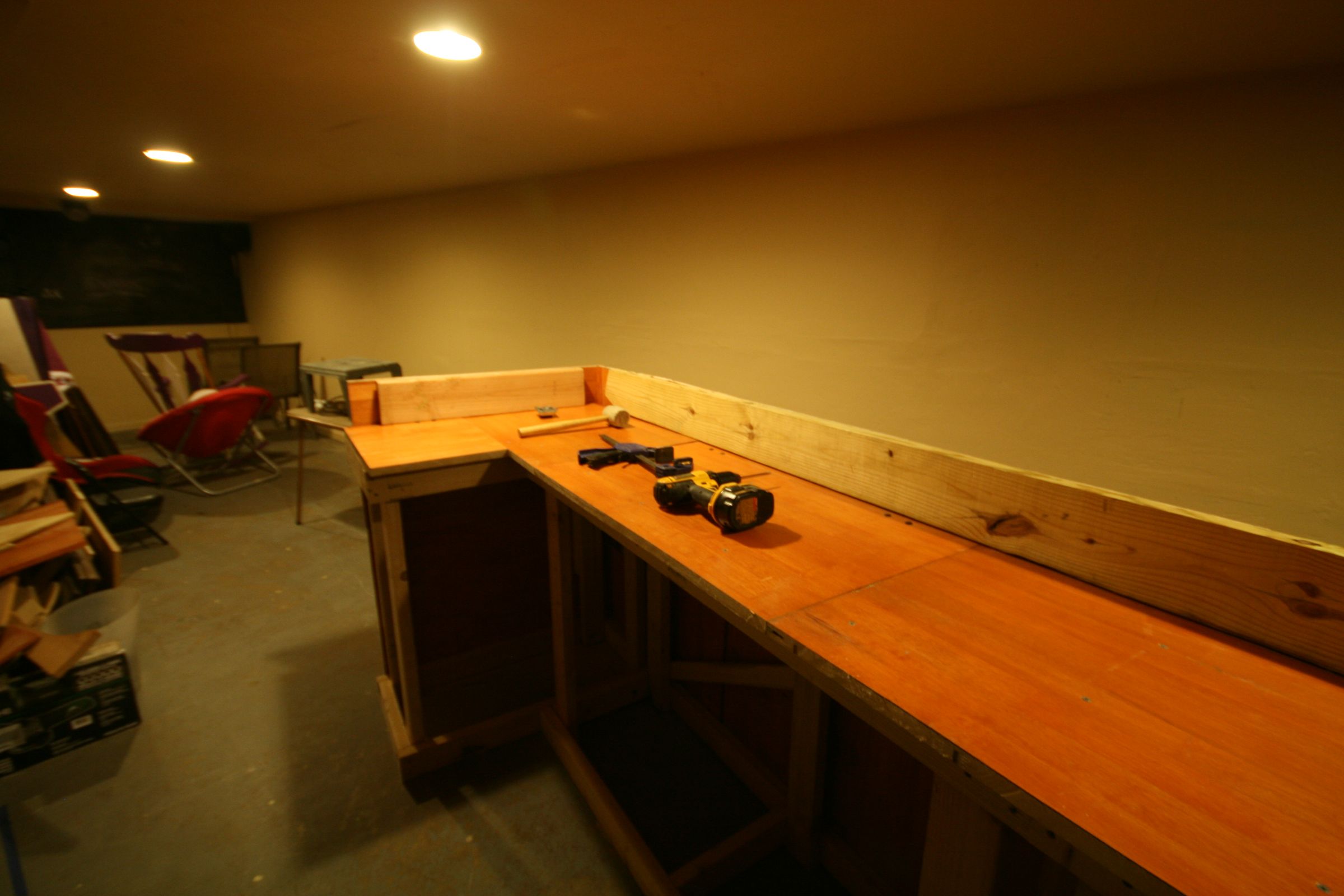 Fraternity Basement Bar : 10 Steps - Instructables