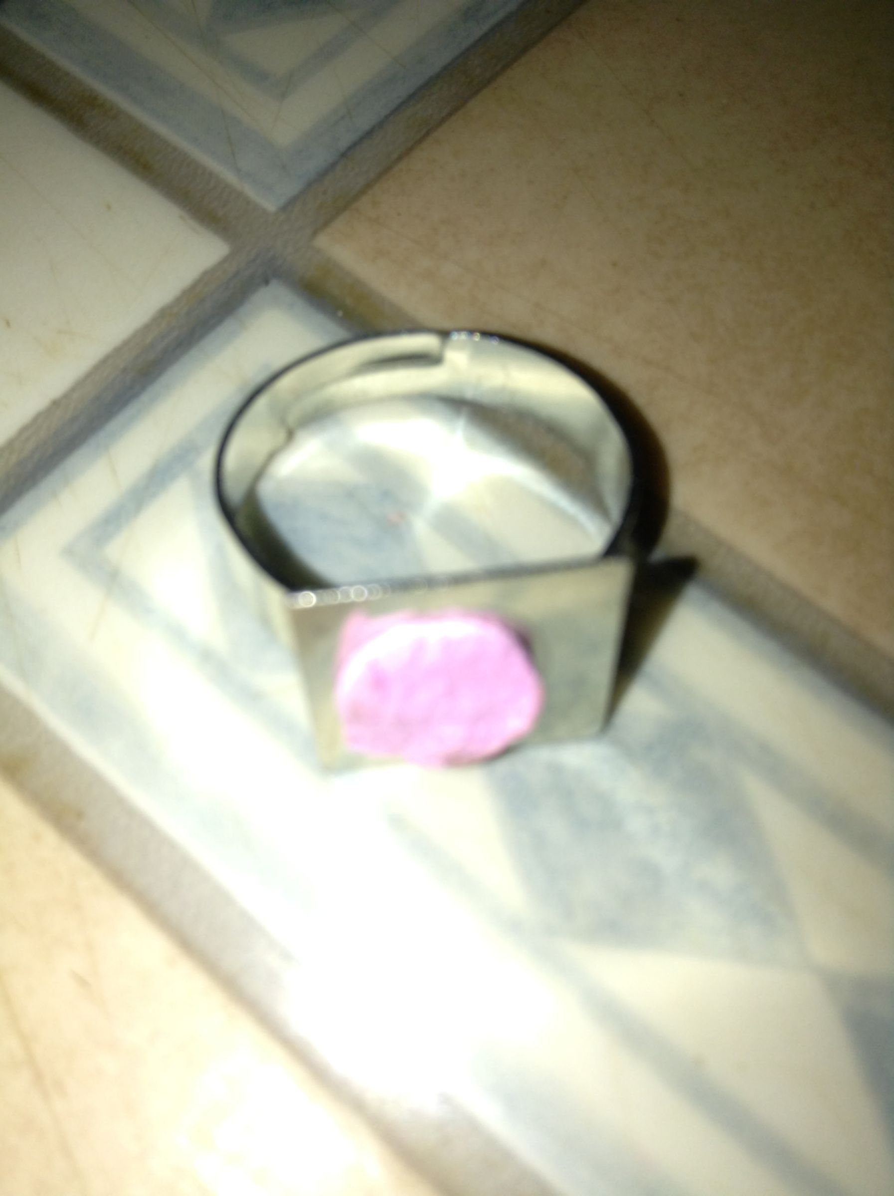 Buton Ring : 4 Steps - Instructables