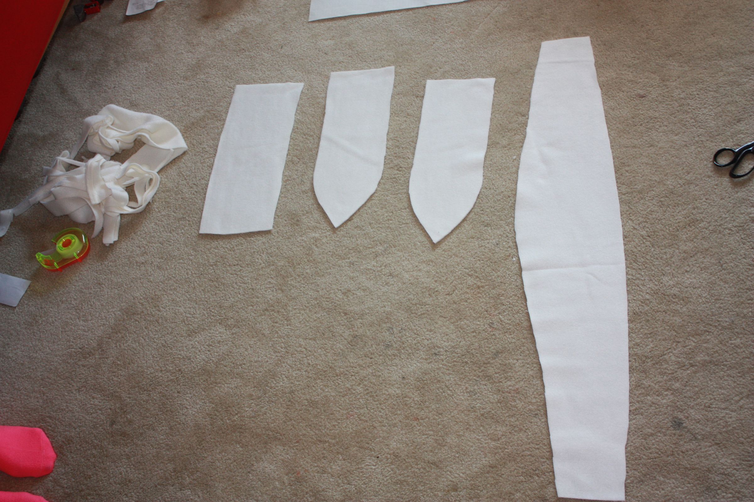 "Snuggie" Character Costume : 19 Steps (with Pictures) - Instructables