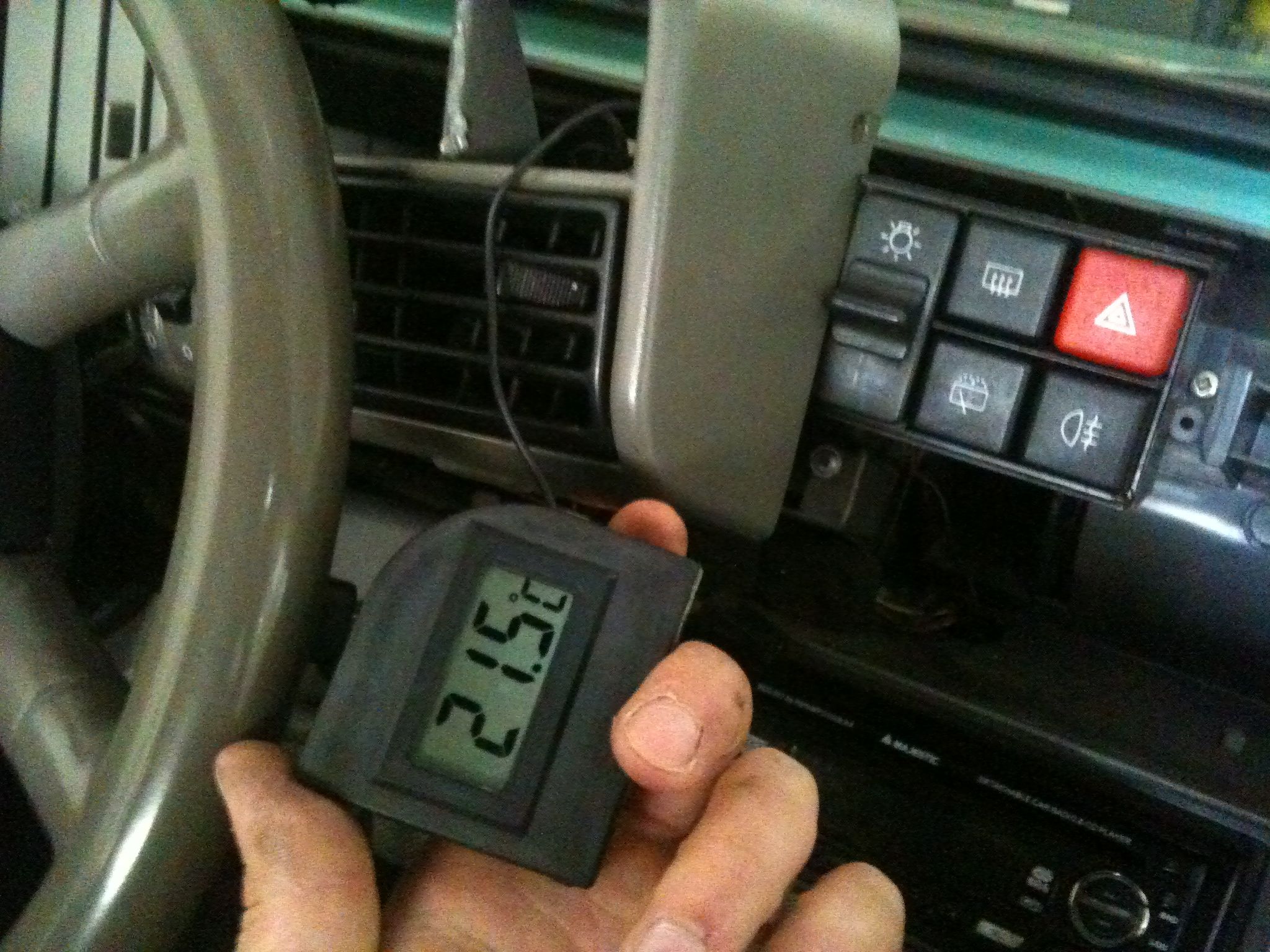 Install a Thermometer in an Old Car [UPDATED] : 12 Steps (with Pictures ...