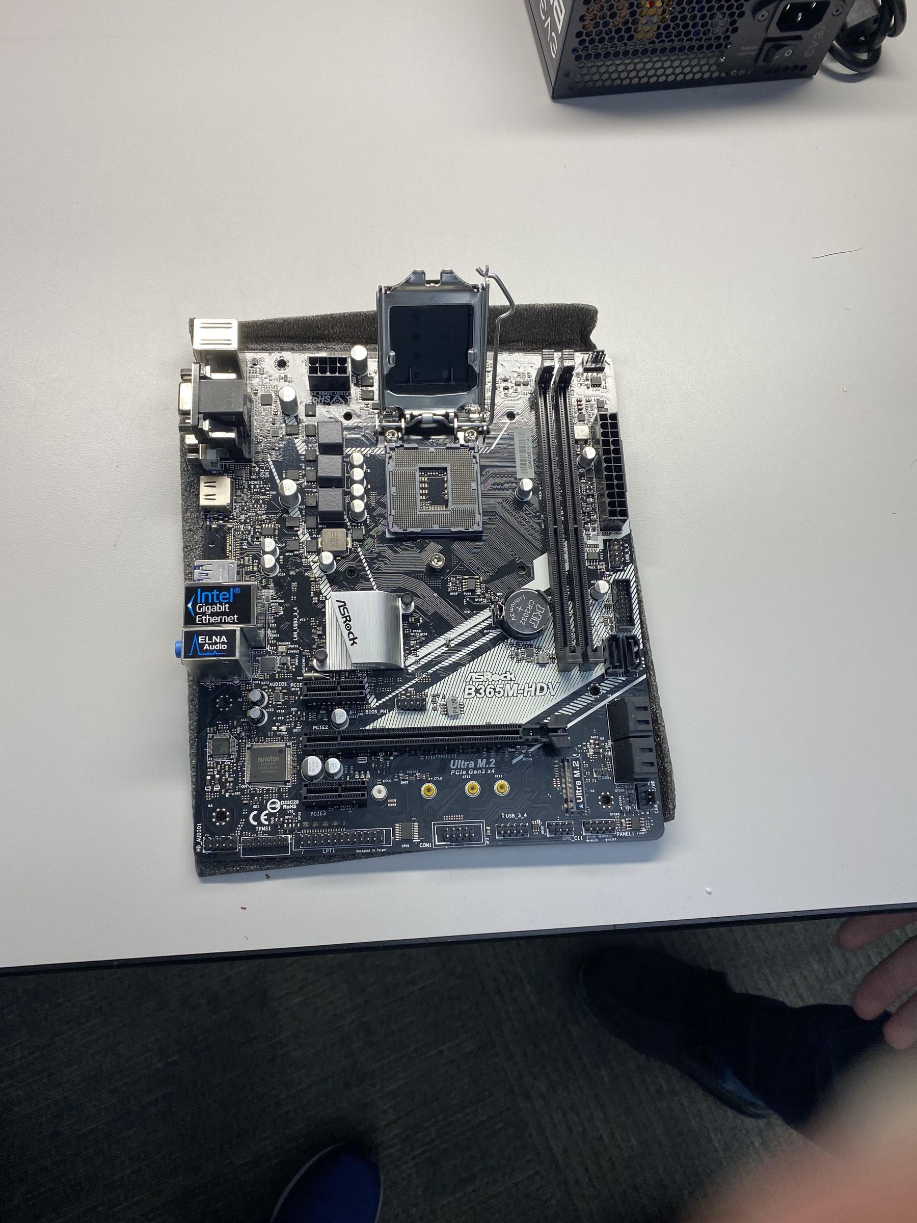 PC Build / Parts : 15 Steps - Instructables